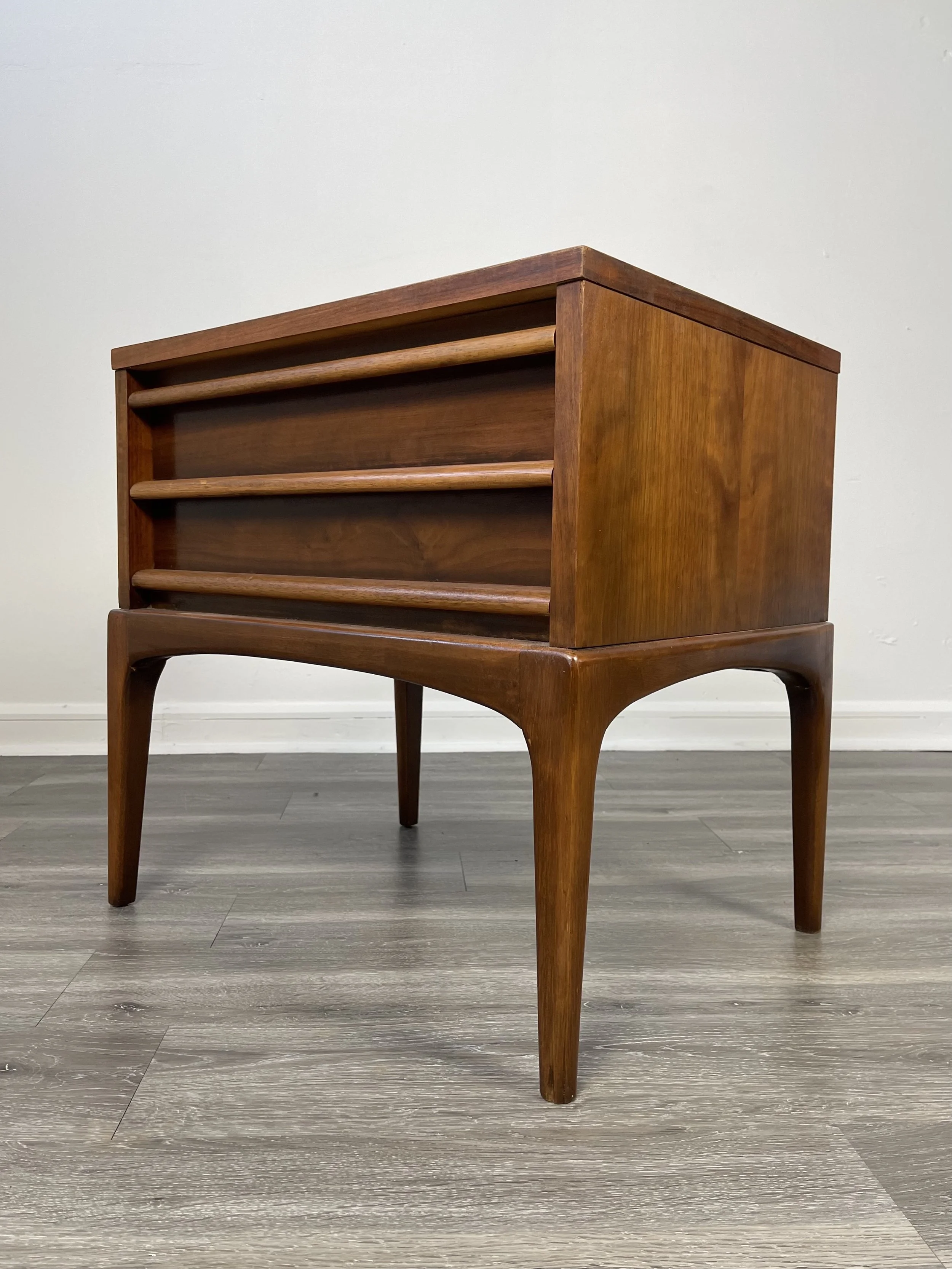 Tables — Mid Mod Collective