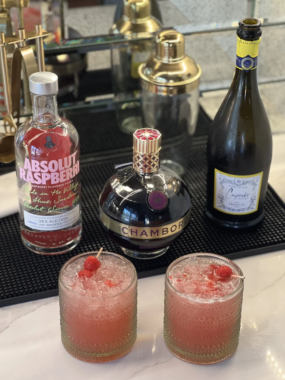 Skinny Raspberry Lemonade Vodka Spritzer — Your Site Title