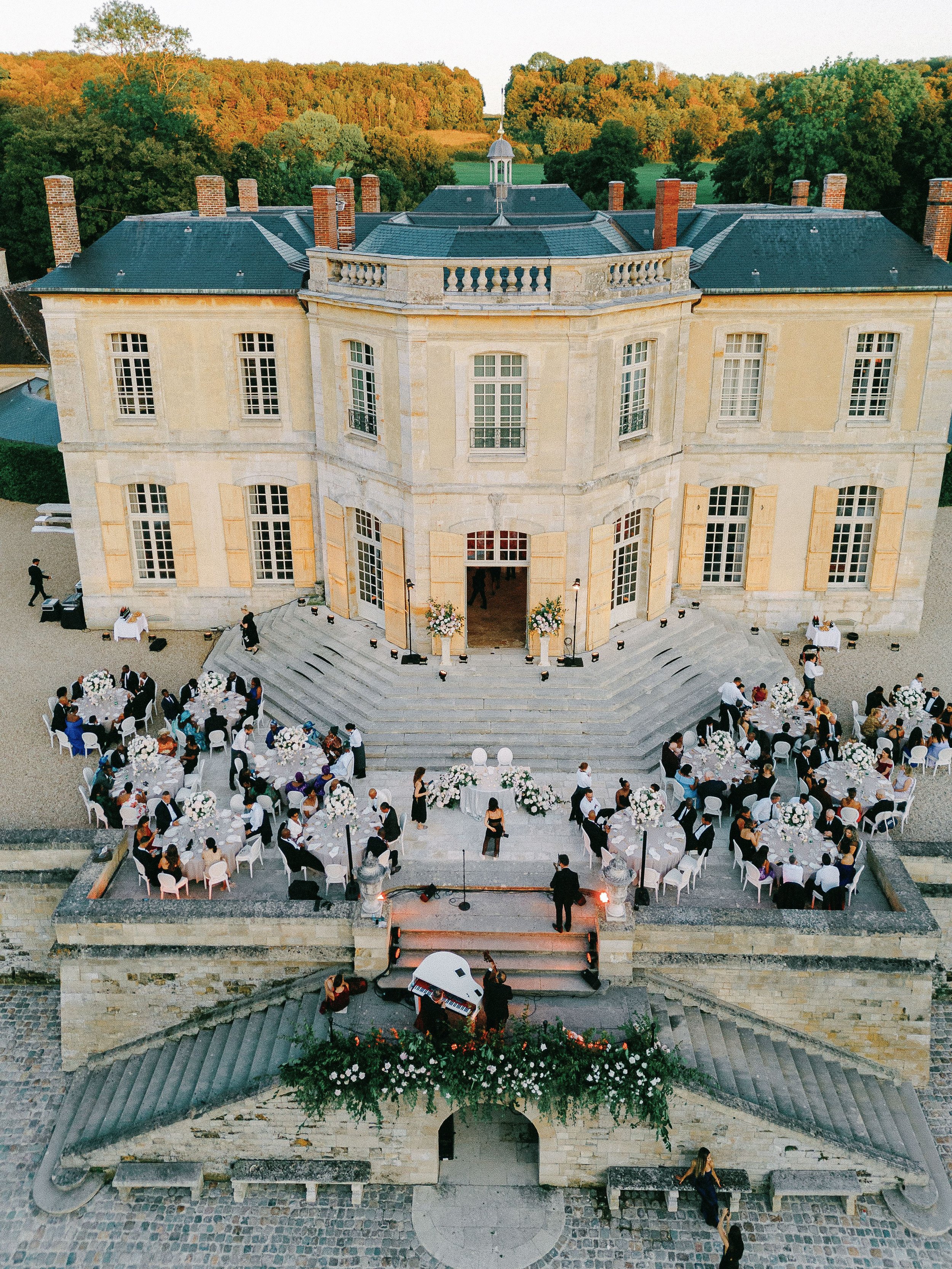 The Rise of Experiential Dining: How Culinary Theater Is Defining ...