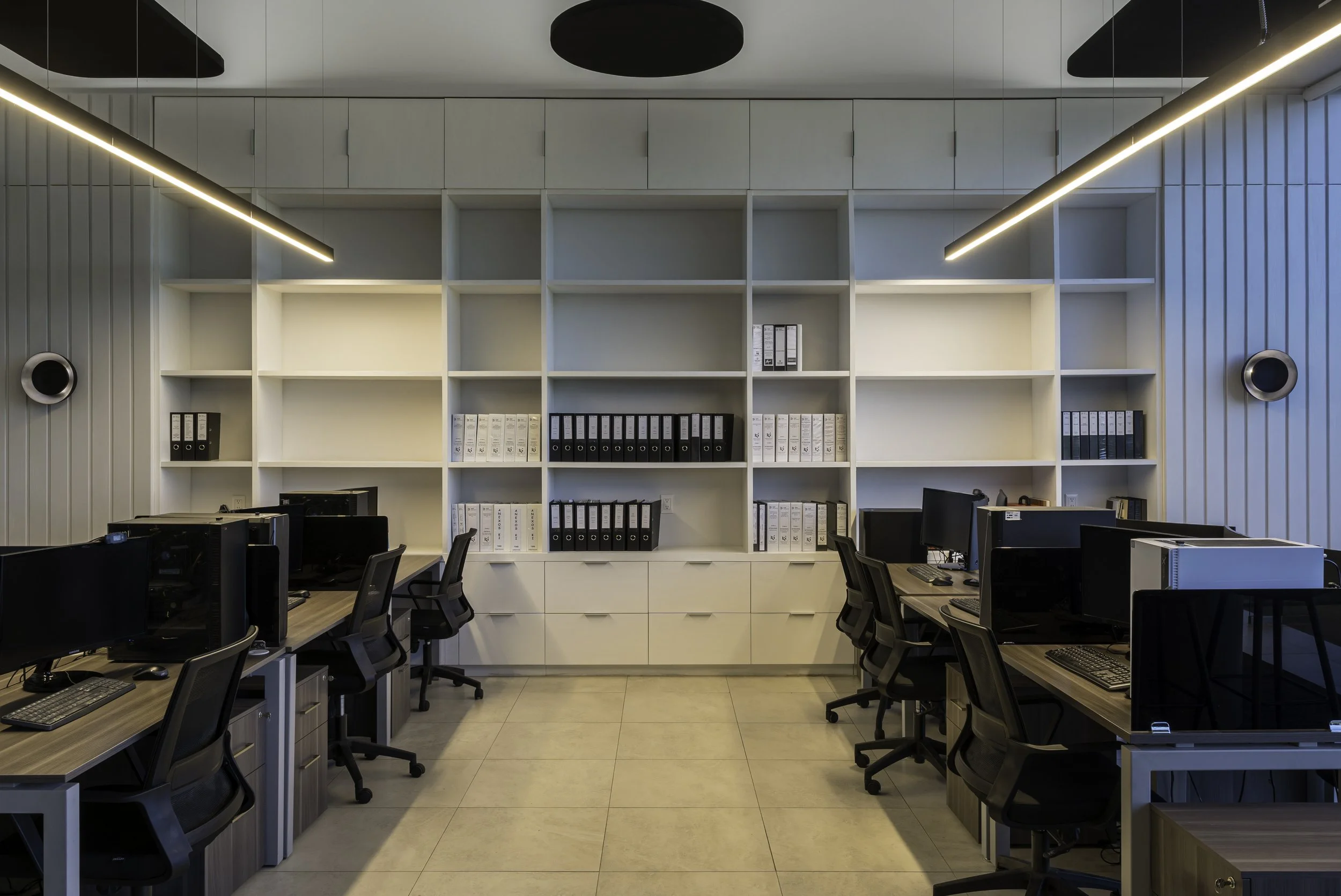 Oficinas 3i3 — Estudio 3.14 - Arquitectura y Planeación Maestra