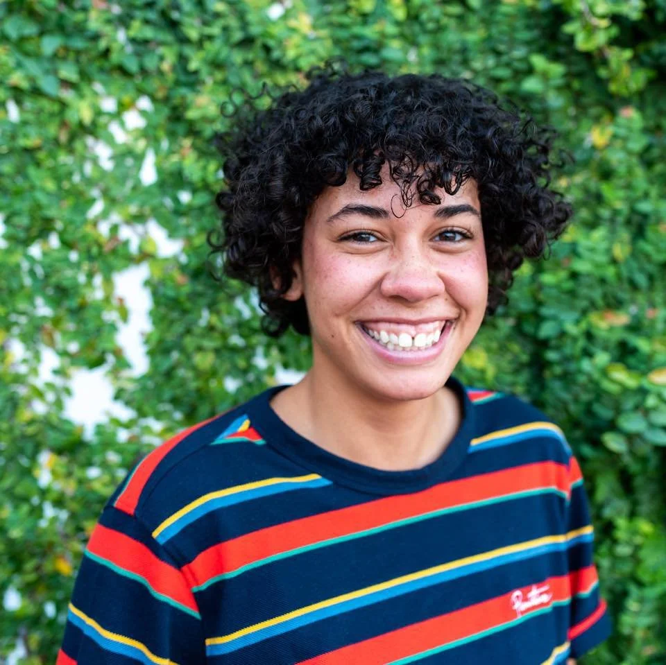 Meet The Artists — El Weirdo