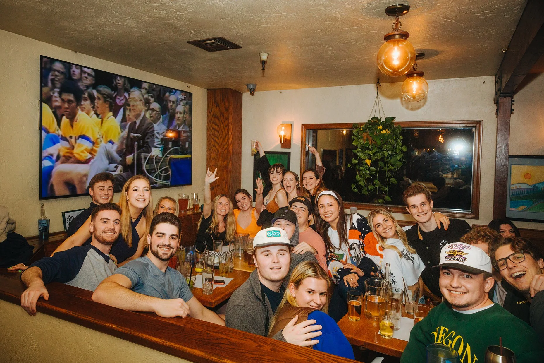 Parties — Rennie's Landing | Eugene's University of Oregon Campus Bar ...