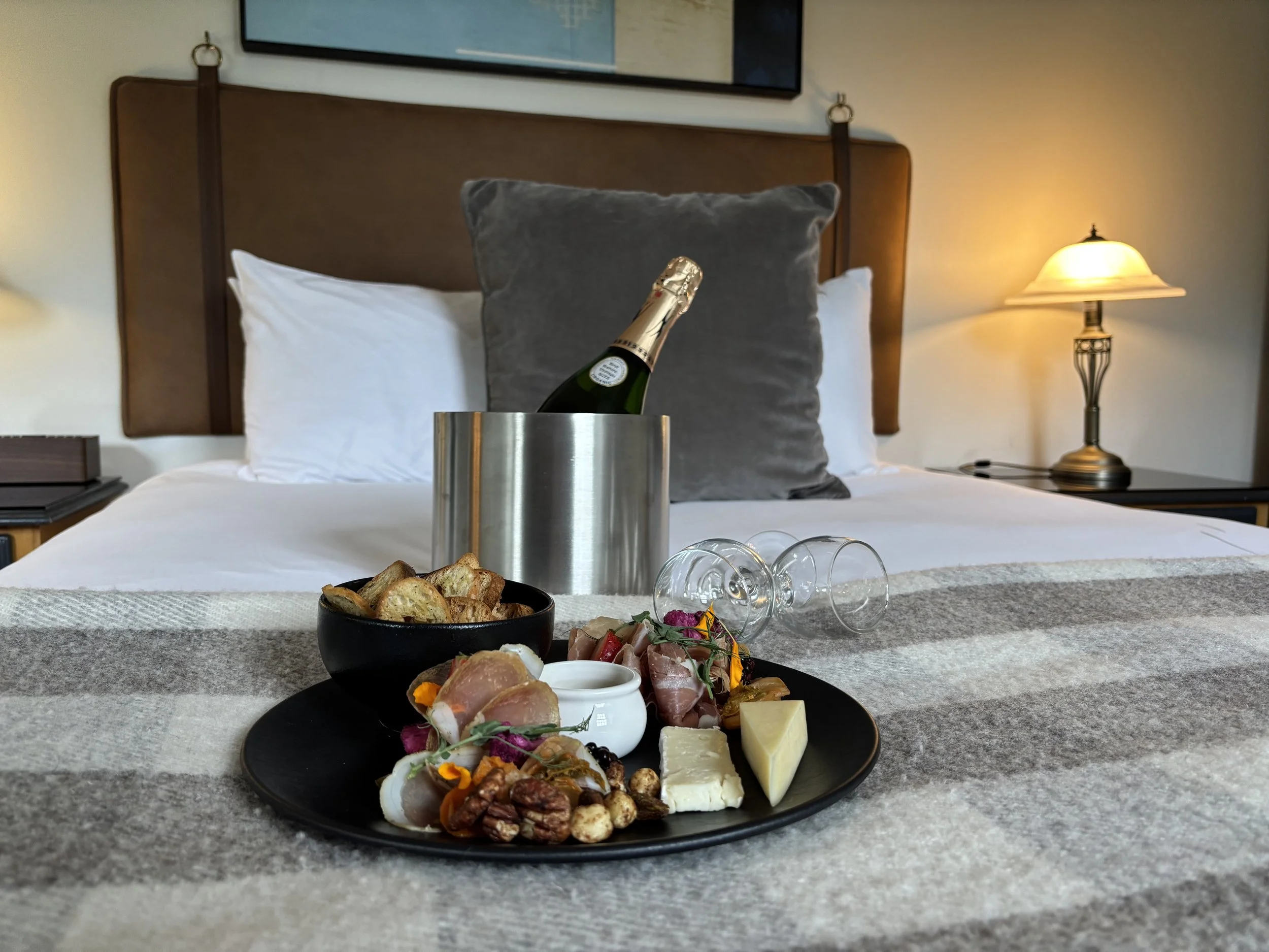 ROMANTIC GETAWAY — Moulin Wakefield Mill Hotel & Spa | Near Ottawa-Gatineau
