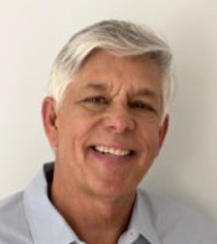 OUR TEAM — InnoCom