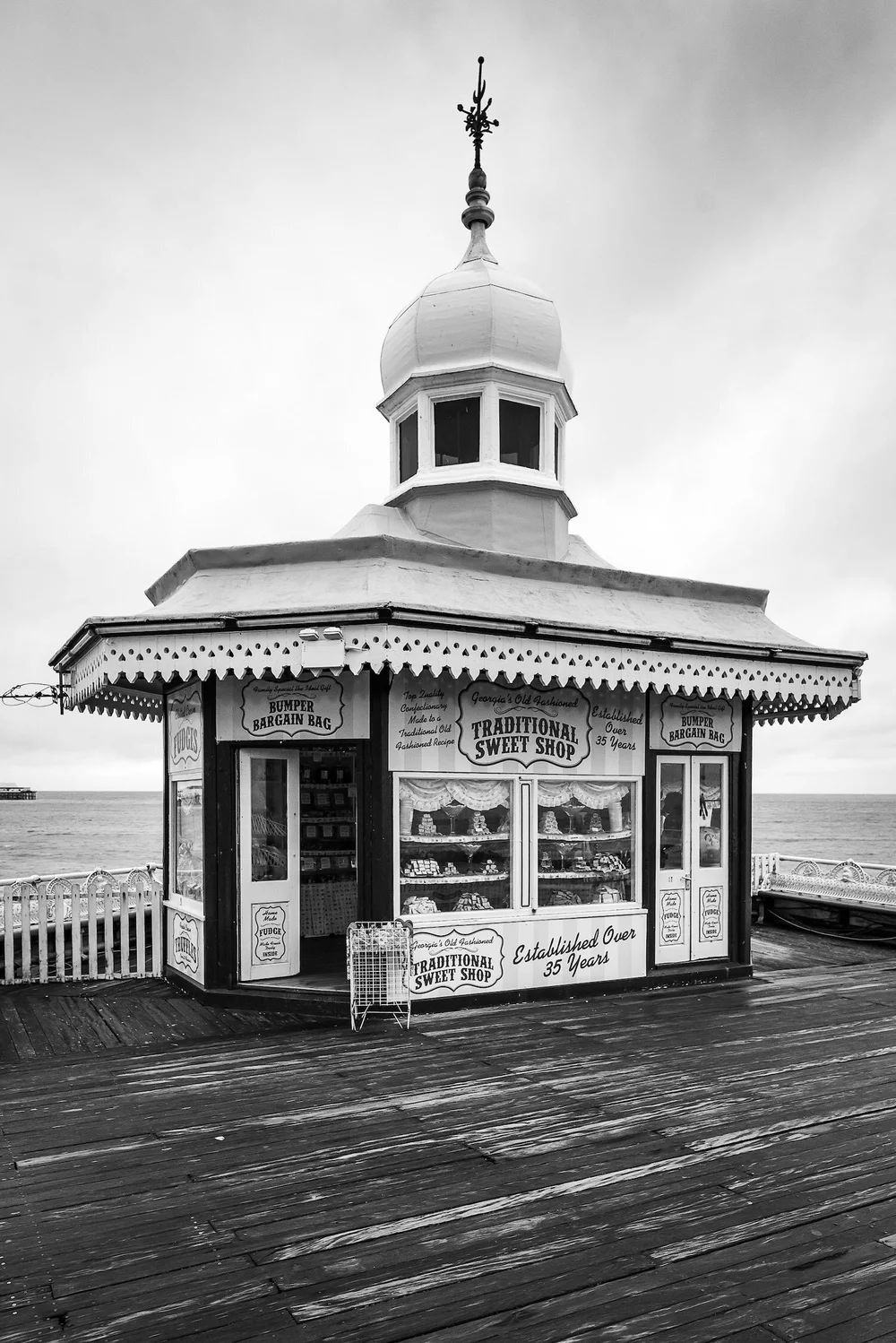 Blackpool Street Photography — Peter Degnan Photography