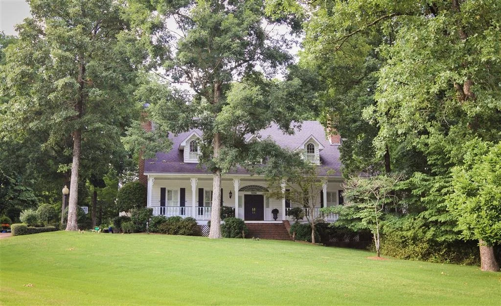 Bartlett Living — Bartlett Chamber of Commerce