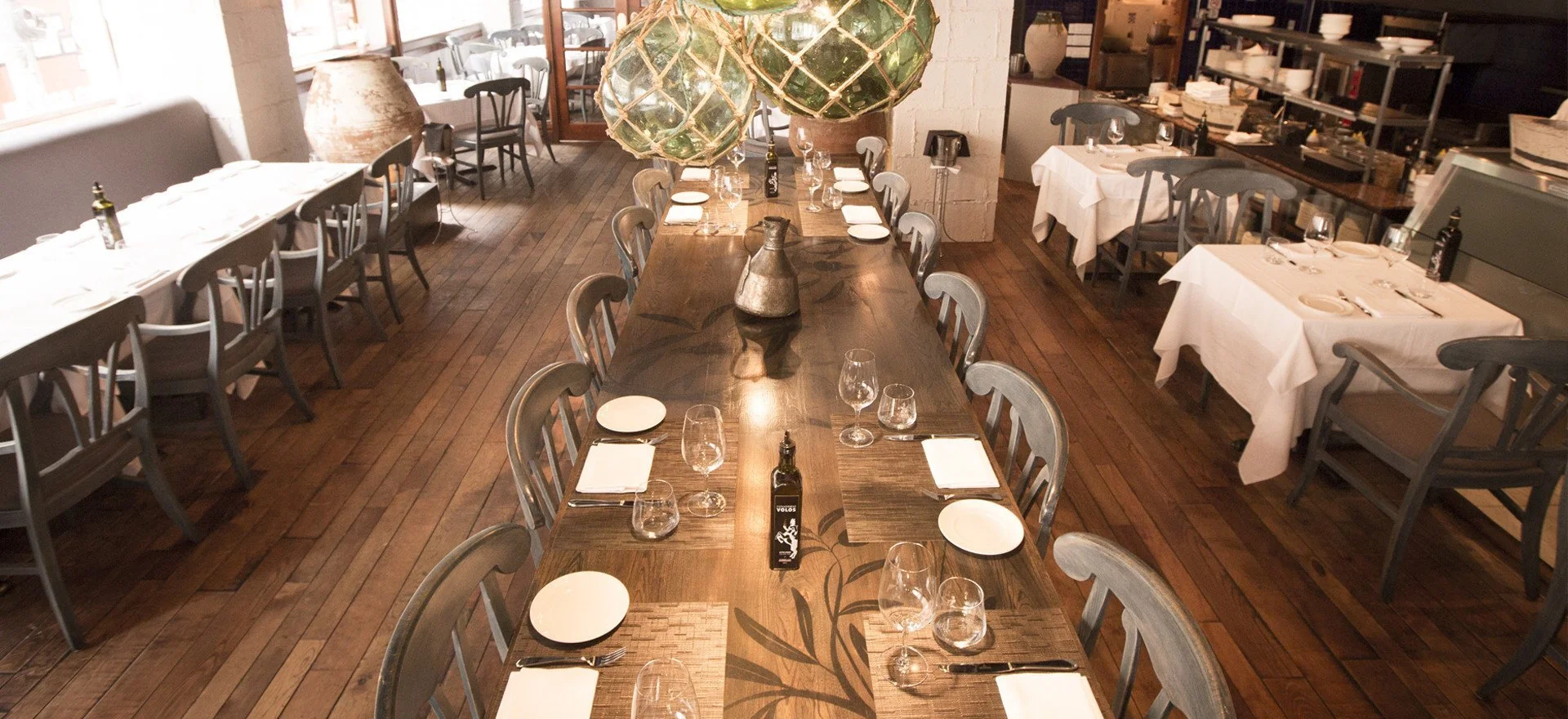 Reservations — VOLOS | Greek Cuisine