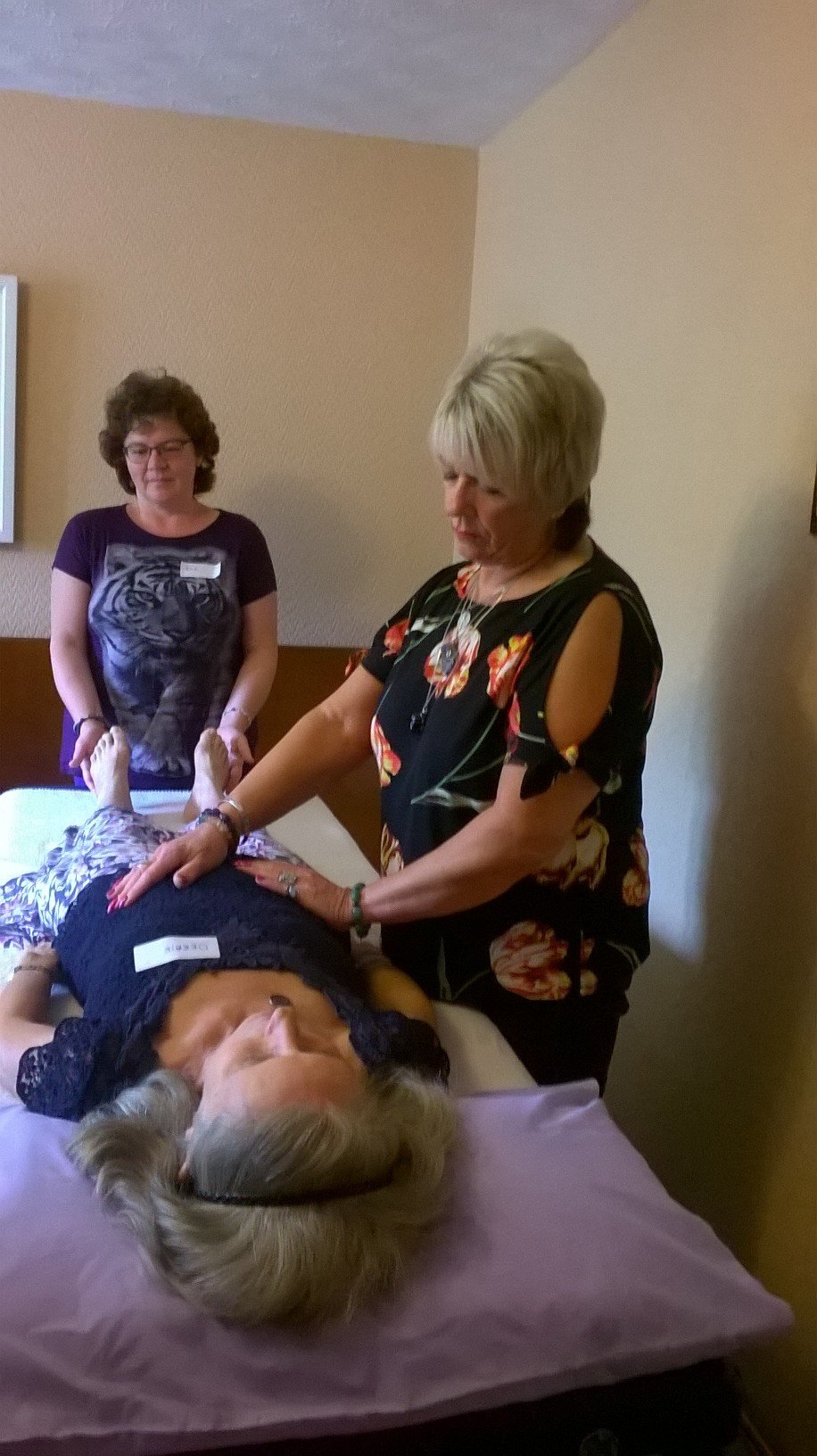 Reiki Refresher Session May 2024 — RHONA NESS | REIKI & COACHING WOKING