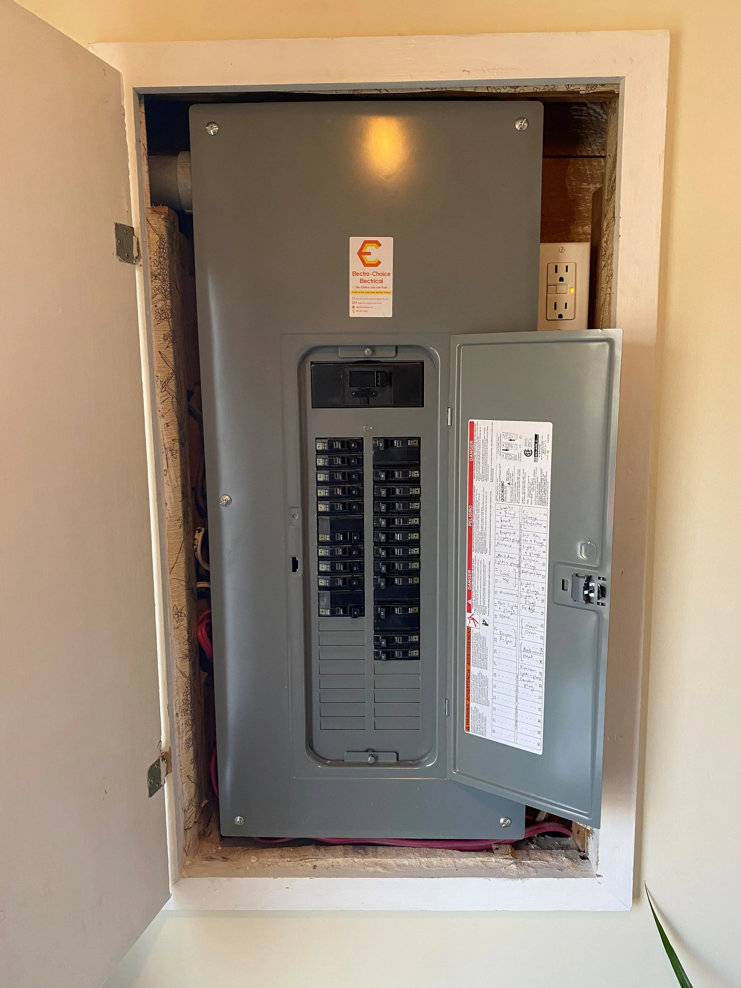 Electro-Choice Electrical