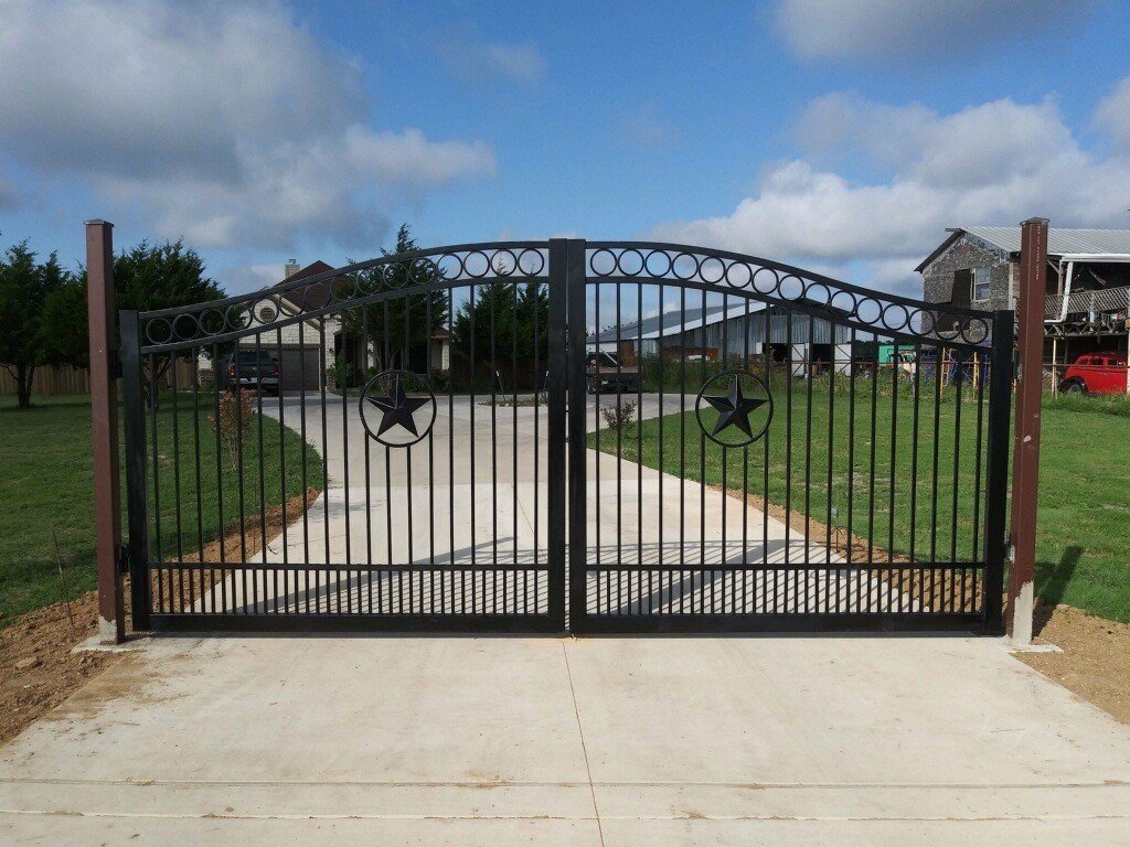 Fence Company in DFW - Fence, Gate & Installation and Staining - Fence ...