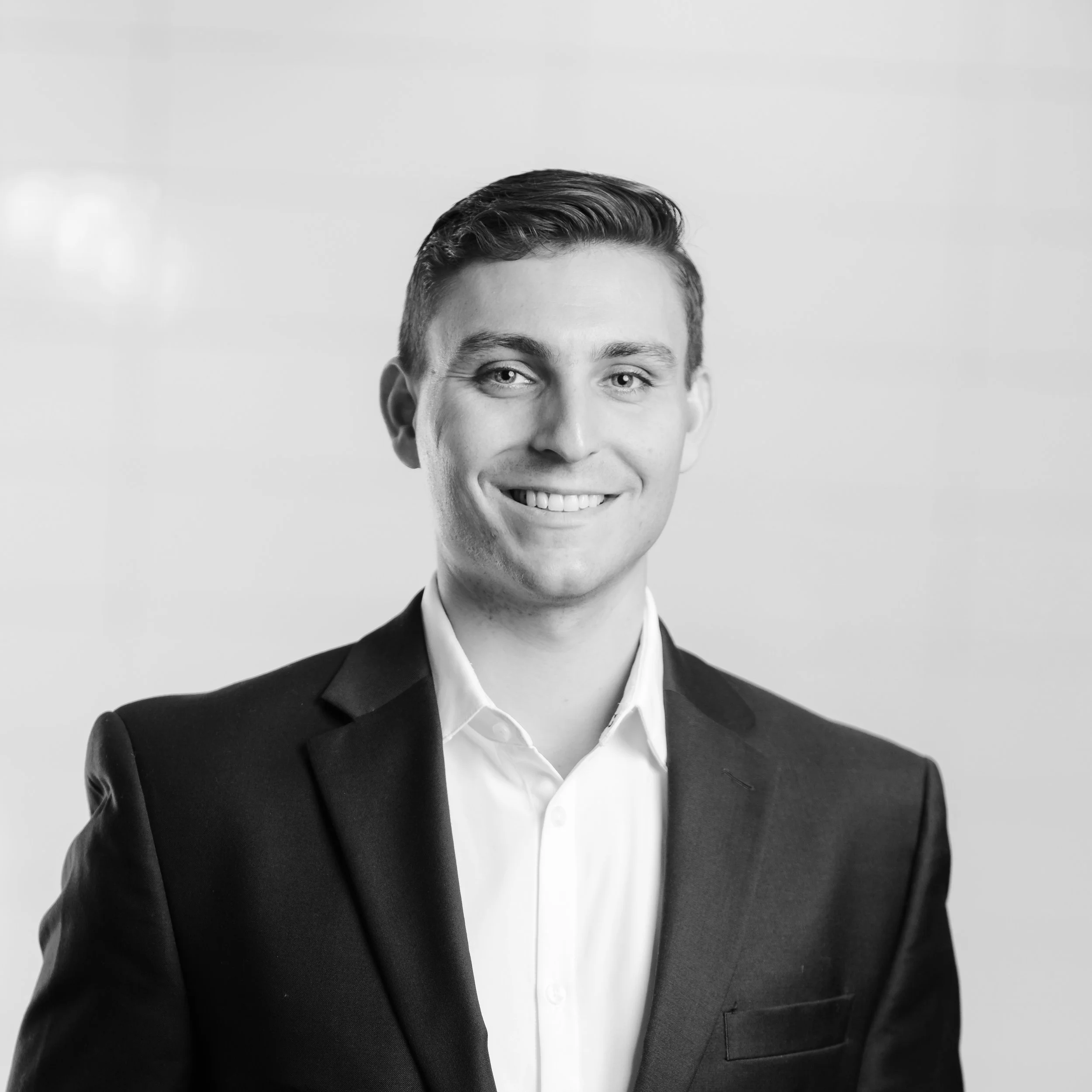 Who We Are — CDX Advisors