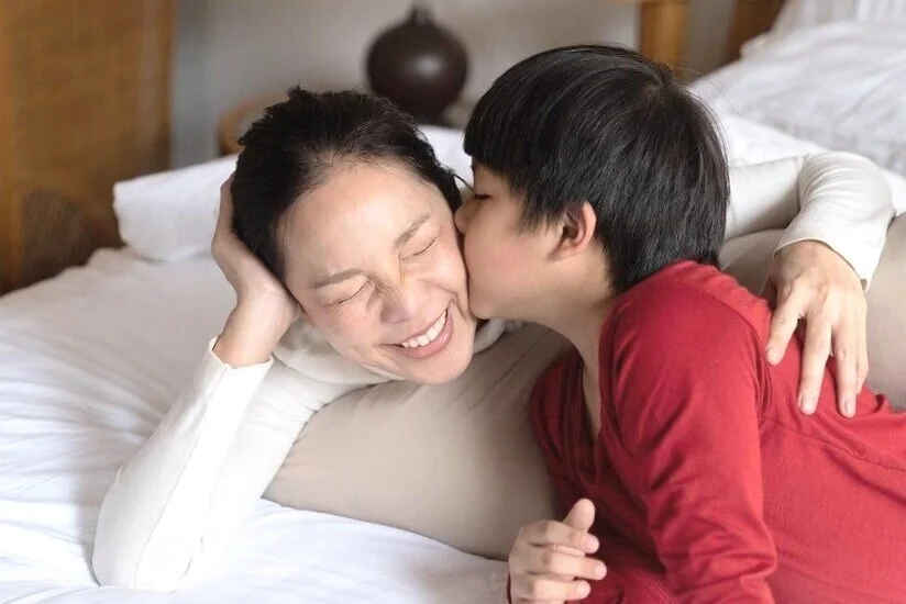 18 Characteristics of a Godly Mother | Heavenward Home