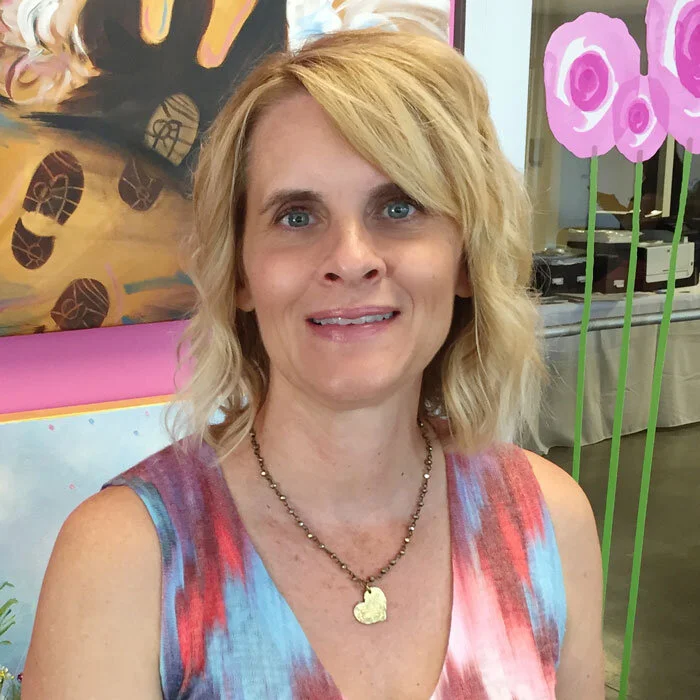 Who We Are — Mamie's Poppy Plates