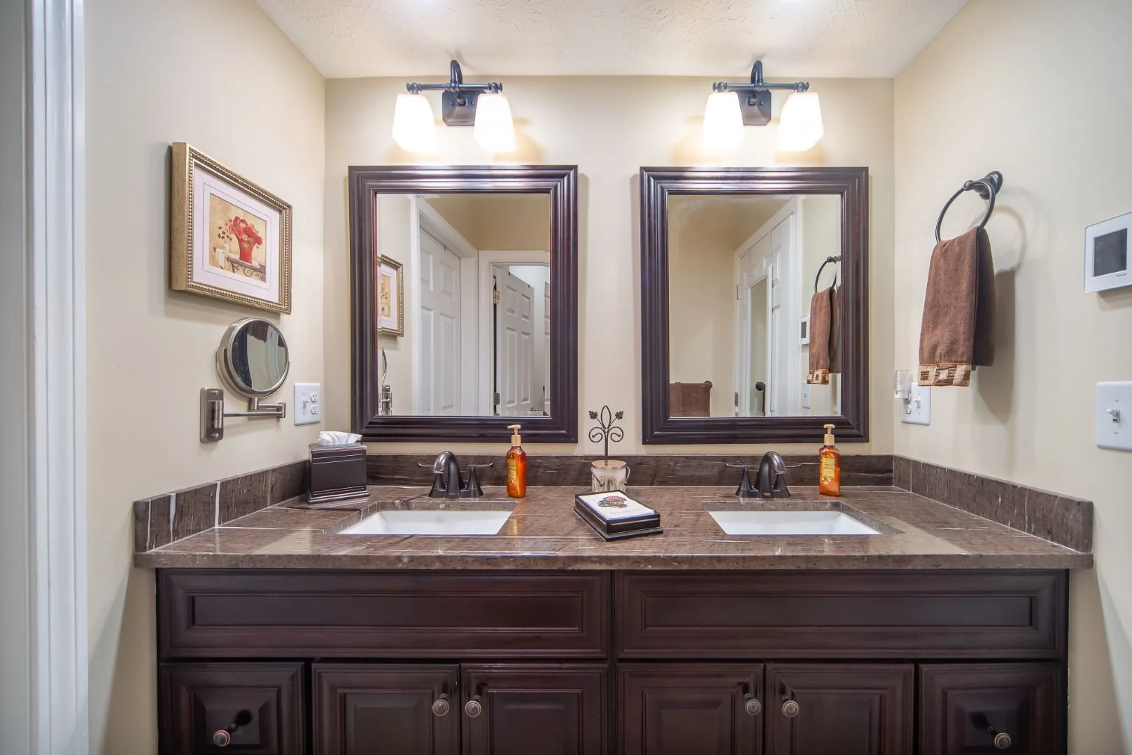 Bathrooms — Goedecke Paint, Flooring and Design Center
