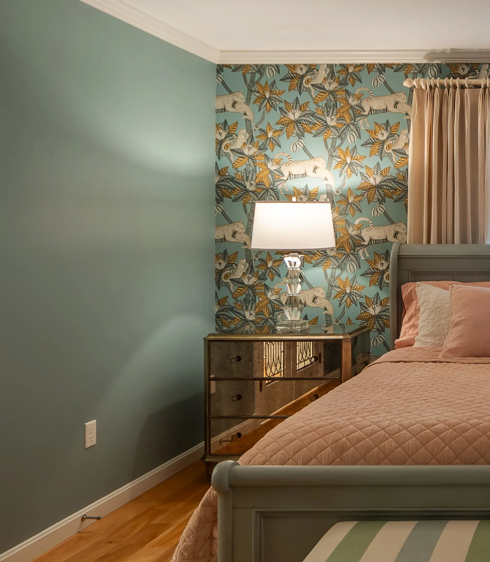 Goedecke Paint, Flooring and Design Center