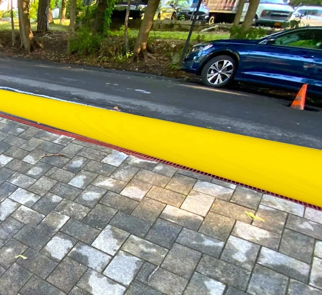 Water Filled Flood Barrier Tubes | Garrison Flood Control — Garrison ...