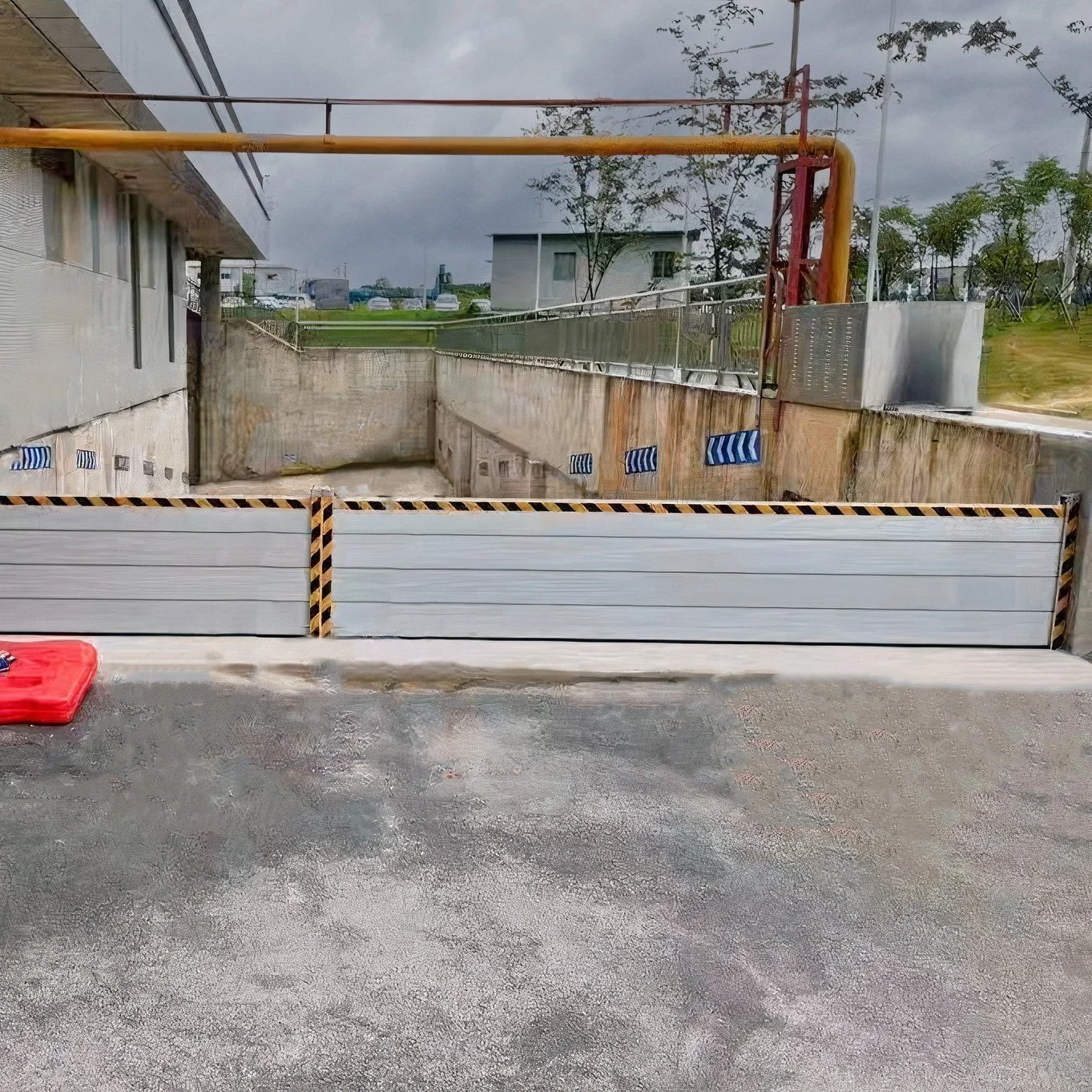 Aluminum Flood Panel System | Garrison Flood Control — Garrison Flood ...