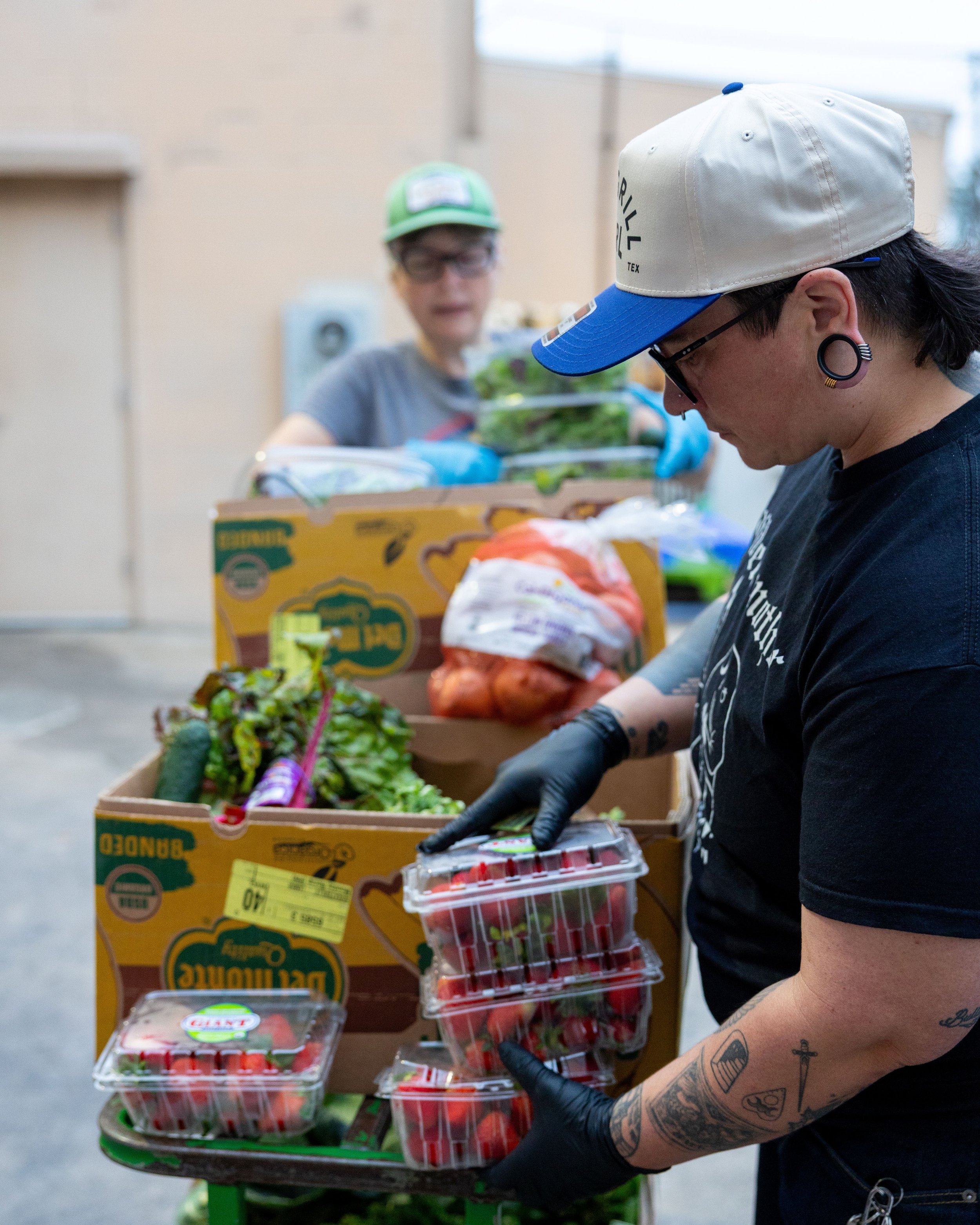 Volunteer spotlight- Les Dames d’Escoffier — Keep Austin Fed