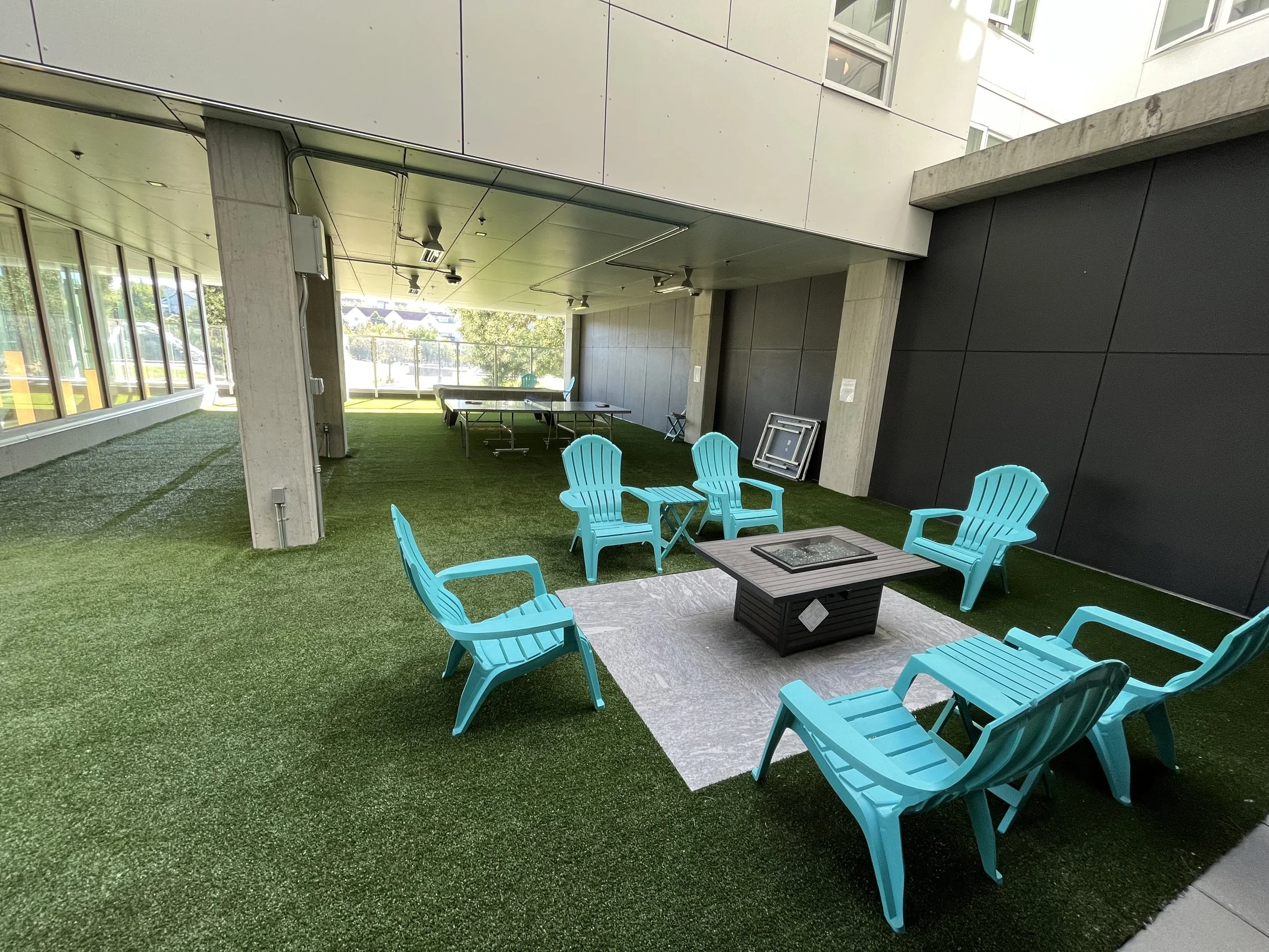 Center Hangout Spaces — Summit Community Center