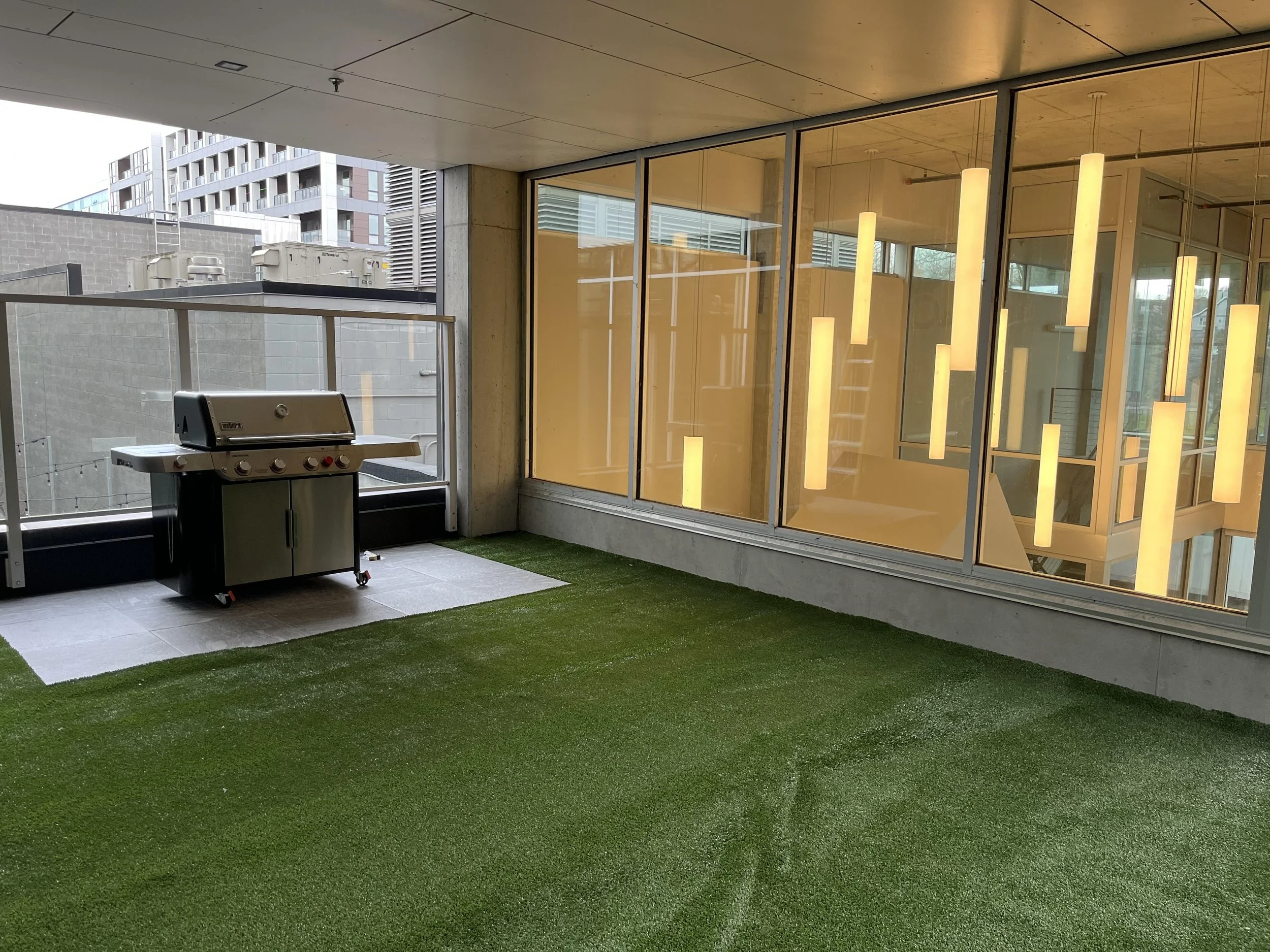 Center Hangout Spaces — Summit Community Center