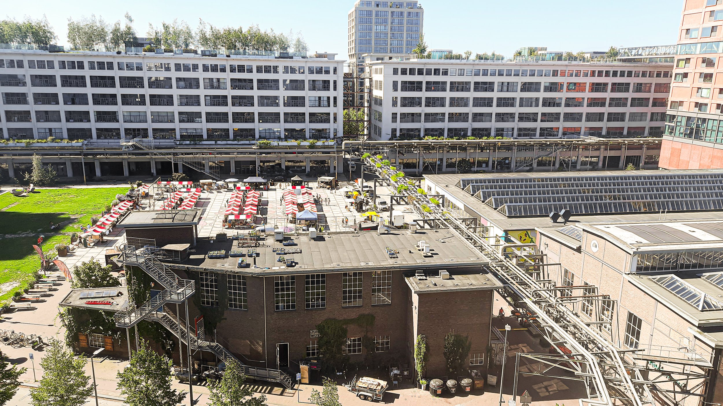 Mixed Media, Street art, Pop art Artist db Waterman