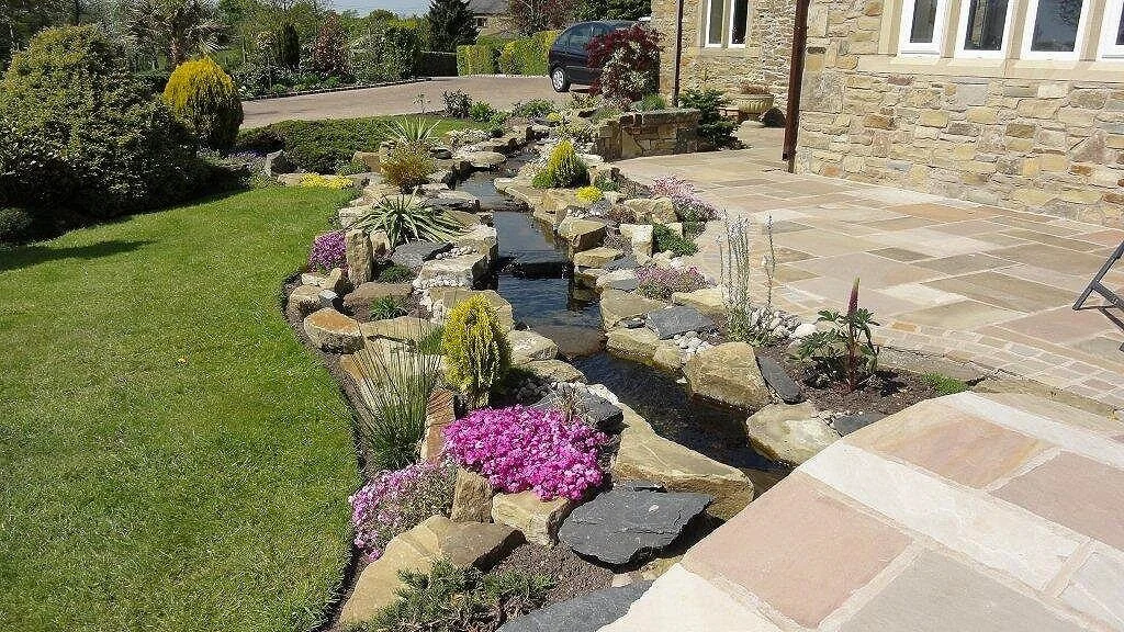 Water features — Robert Langrish Greenside Landscapes, quality ...