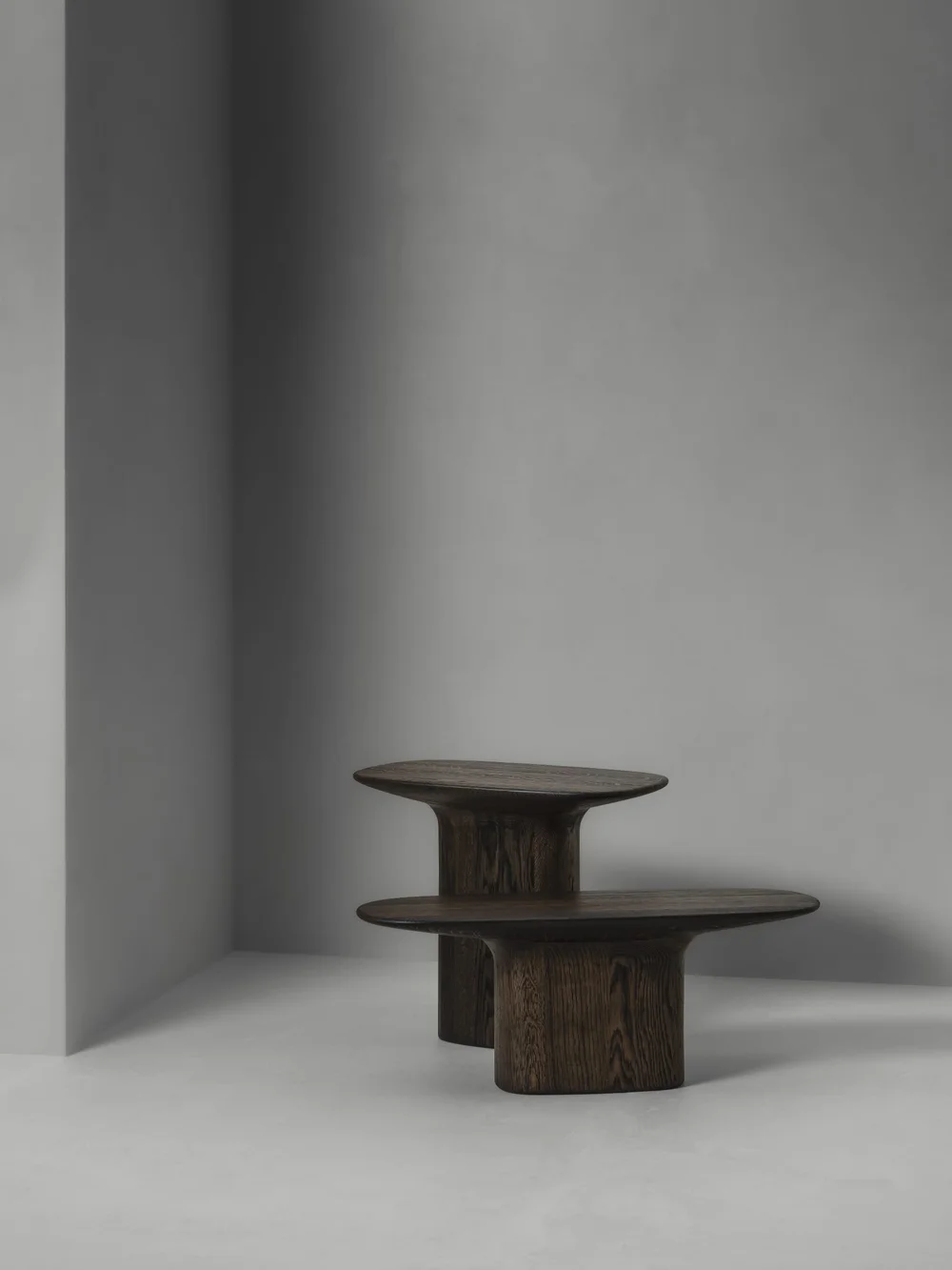 ANVIL sidetable — PIETER MAES