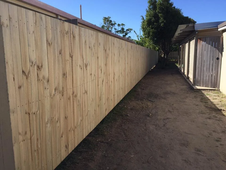 Timber Fencing — Sunny Coast Fencing and Retaining Walls