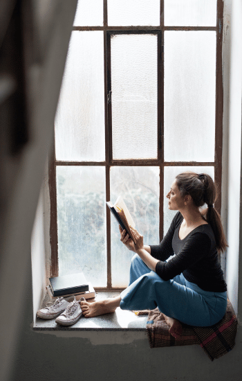 5 Best Intergenerational Trauma Books According to a Therapist ...