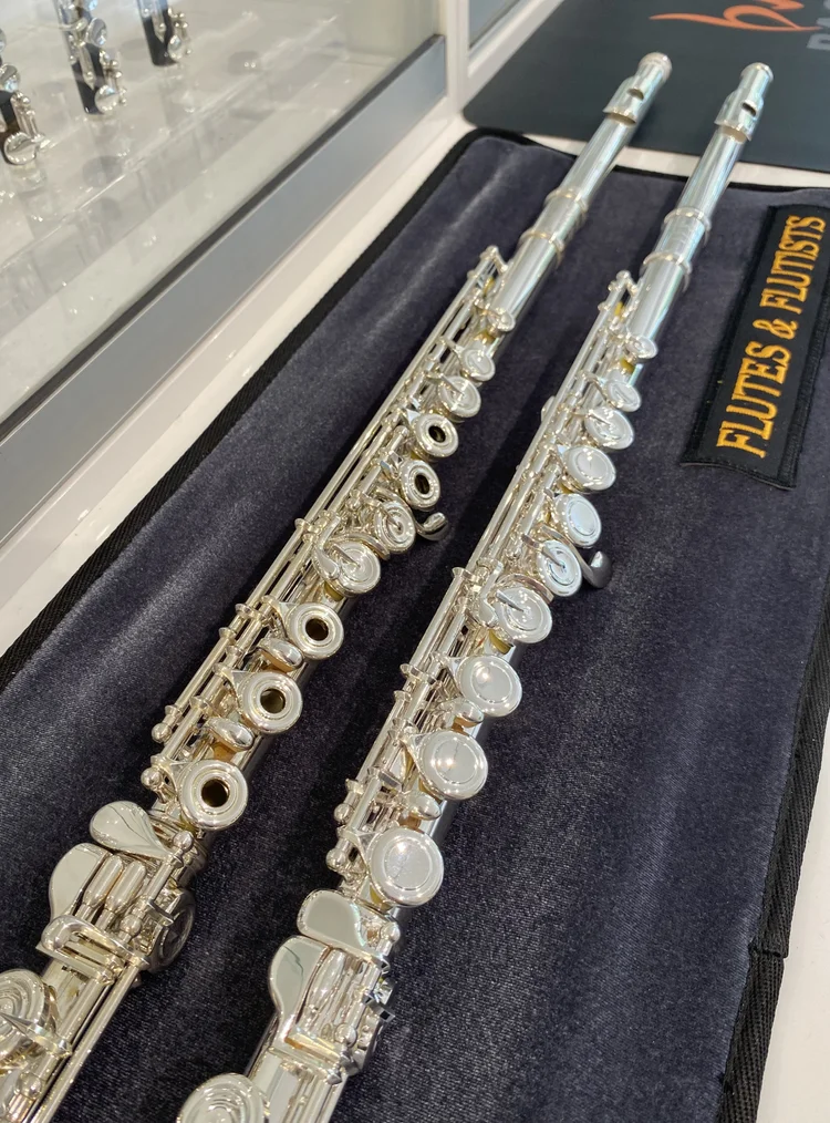 Closed vs Open-Hole Flutes — FLUTES & FLUTISTS | Australia & New Zealand