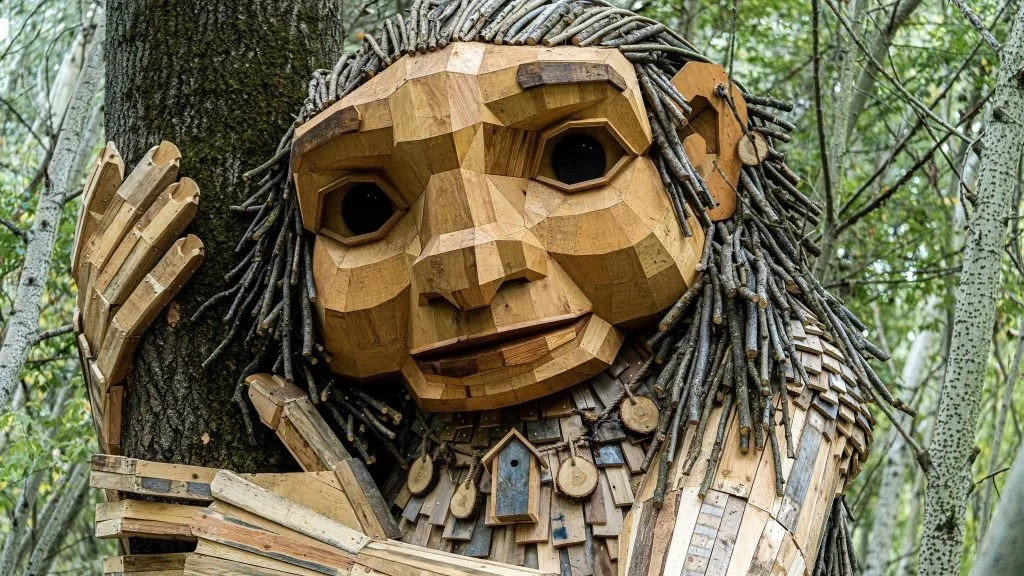 Giant troll sculpture Hugging Olga unveiled in Hódmezővásárhely │ Szegedify