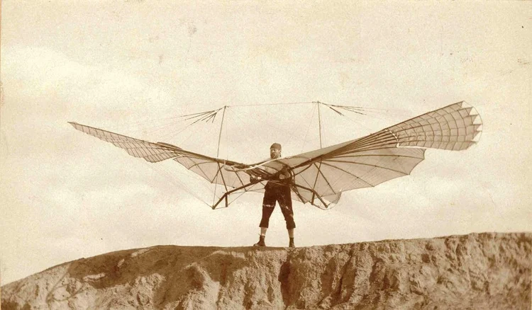 THE PURSUIT OF FLIGHT — Langley Flight Foundation