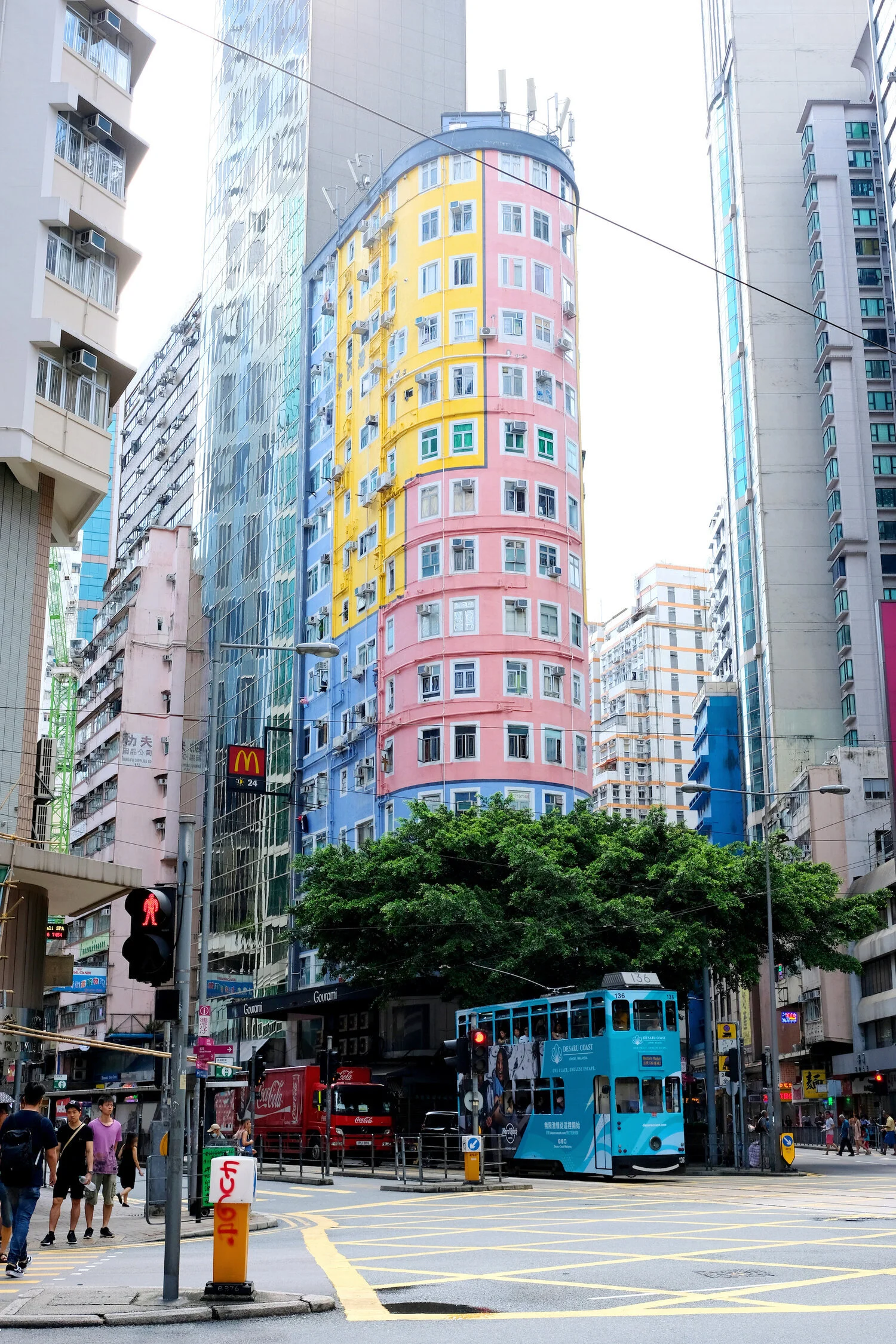 Rainbow Spotting: Hong Kong Chung Wui Mansion — Megan McKean ...