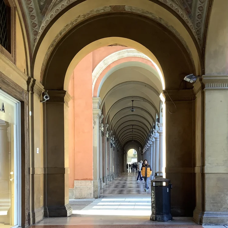 Where to eat in Bologna, Italy. — Tips from a waitress