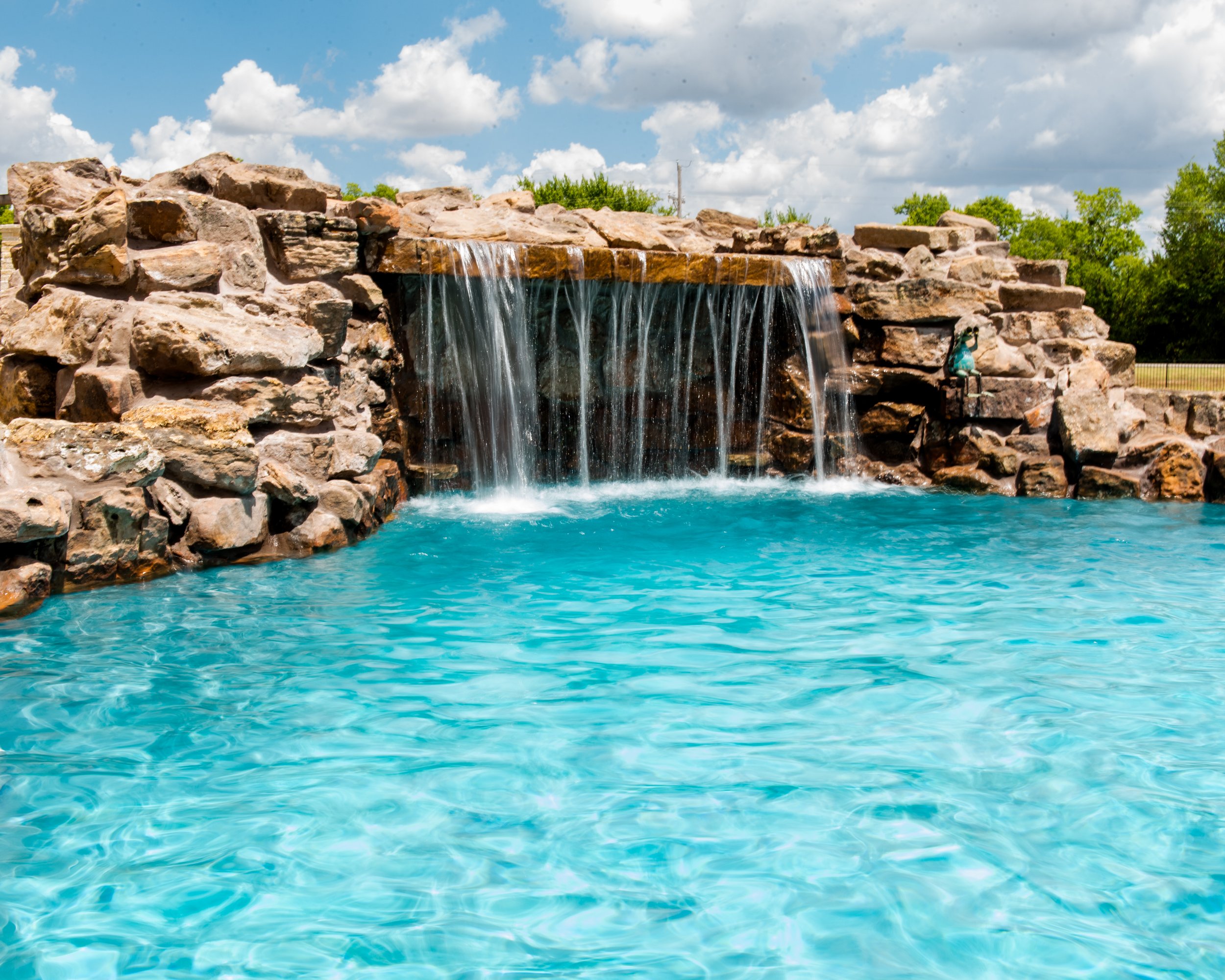 Canyon Oak Pools | DFW Pool Builders