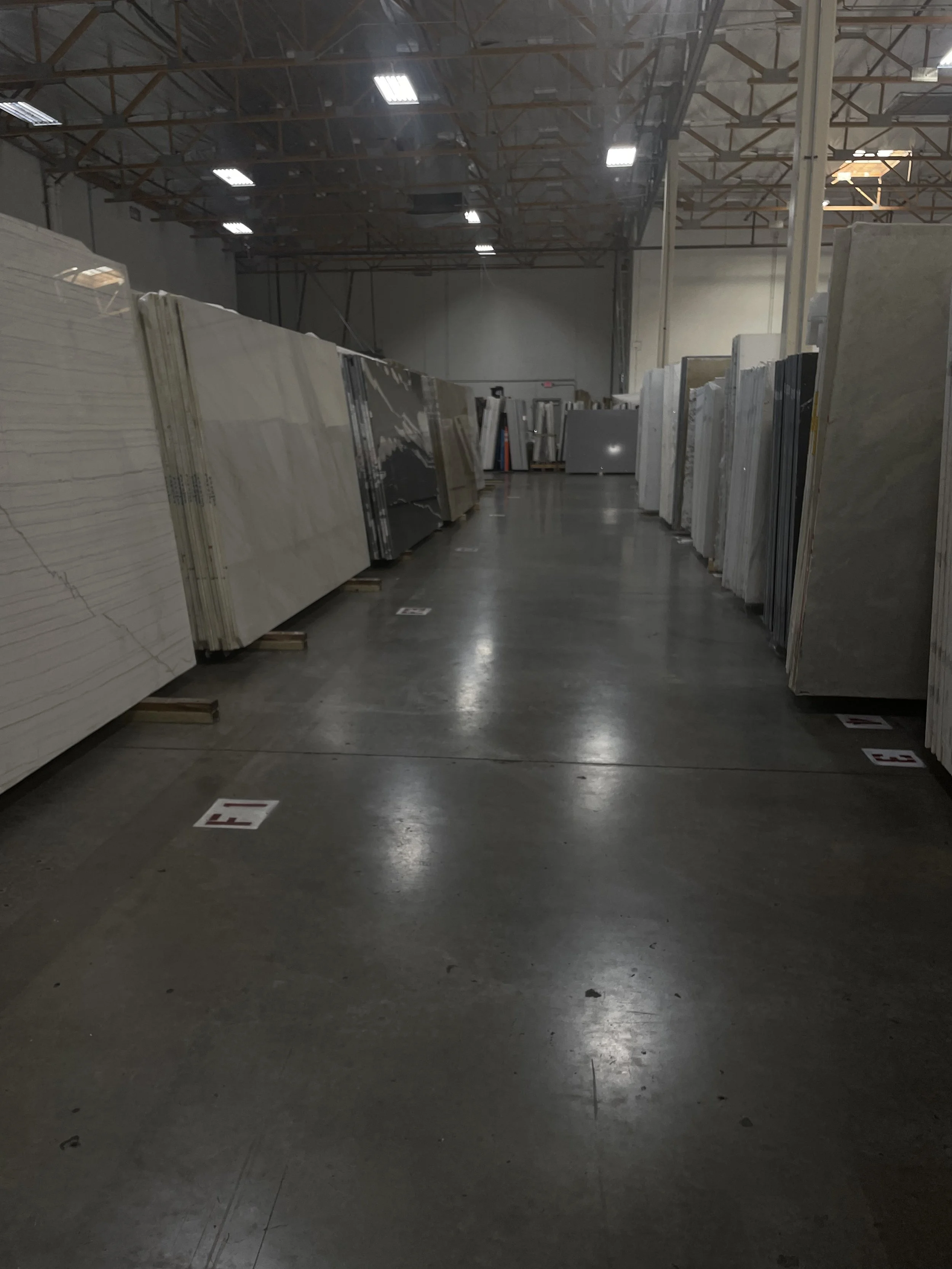 Natural Stone and Quartz Slabs and Countertops in Tempe, AZ | Arista ...