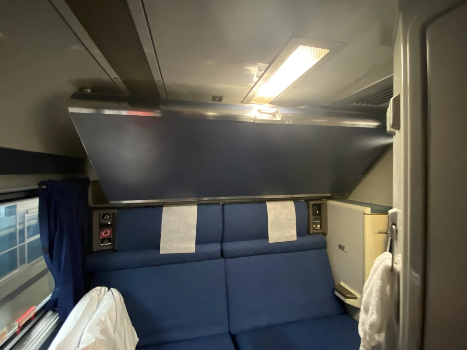 Is an Auto Train Bedroom Worth the Cost? Tips for Booking & What to ...