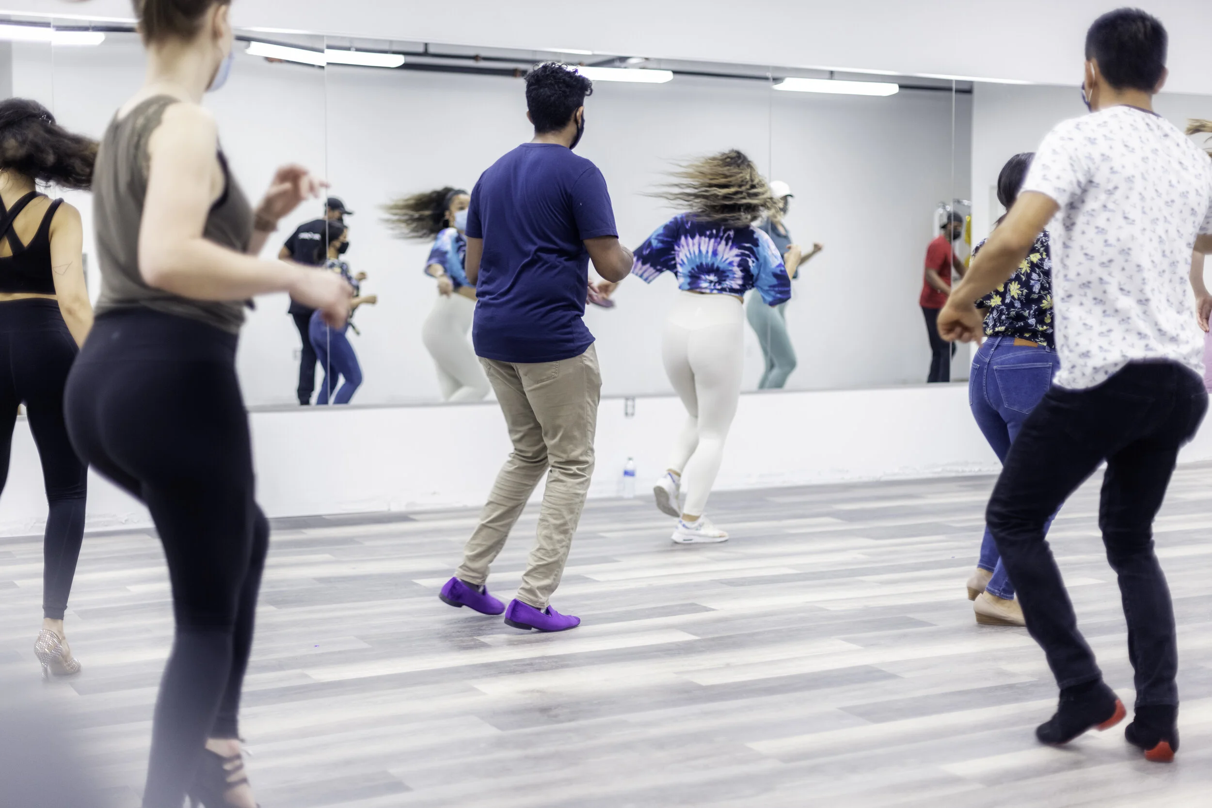 Yirií Dance | Minneapolis | Salsa & Bachata Classes