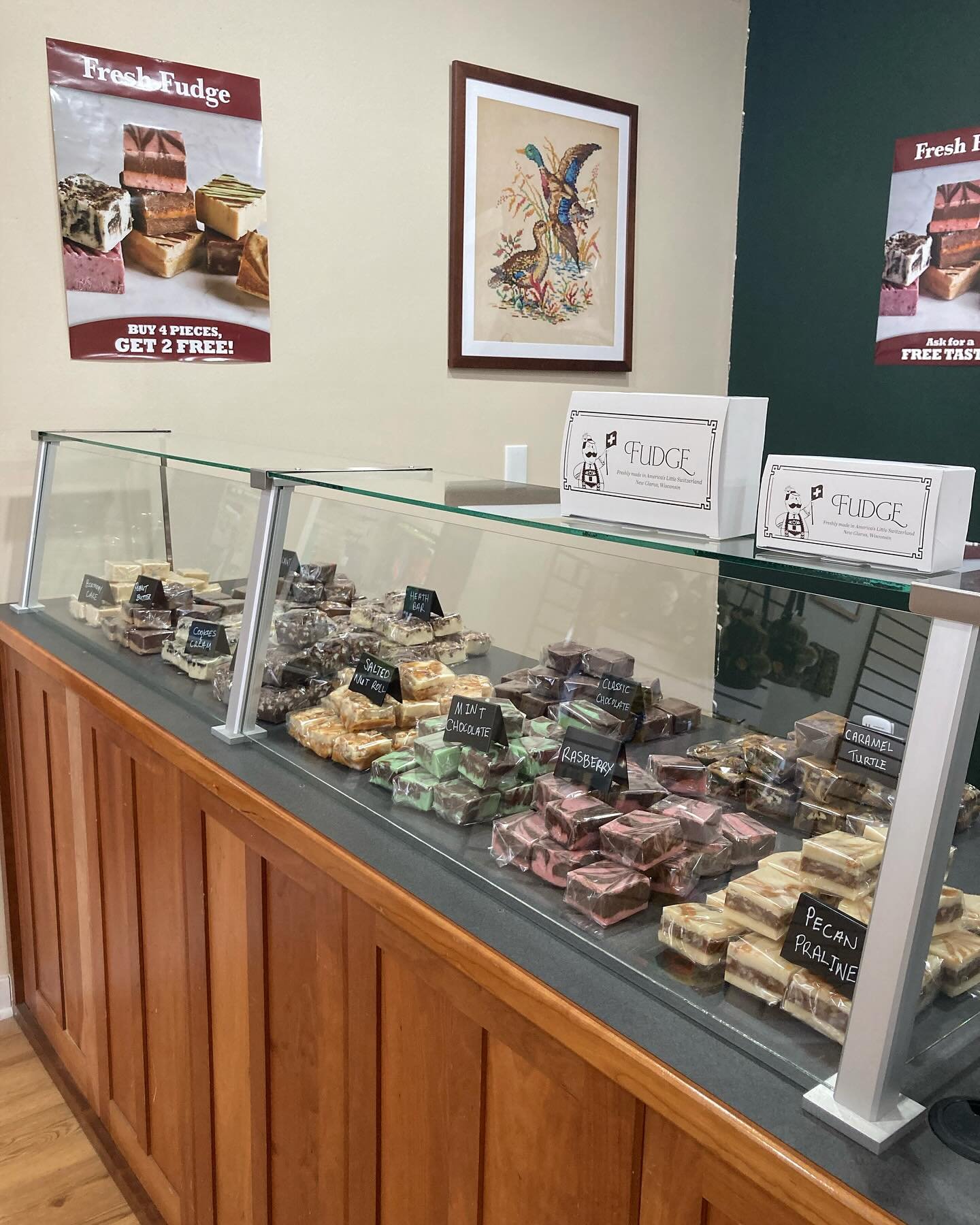 Pioneer Valley Country Store