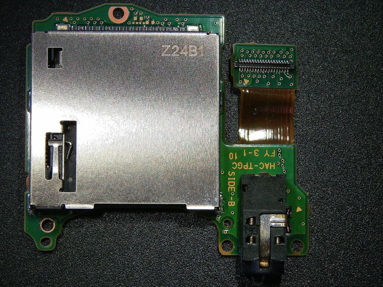 Nintendo Switch Repair, the game card cannot be read — Optimised Computing