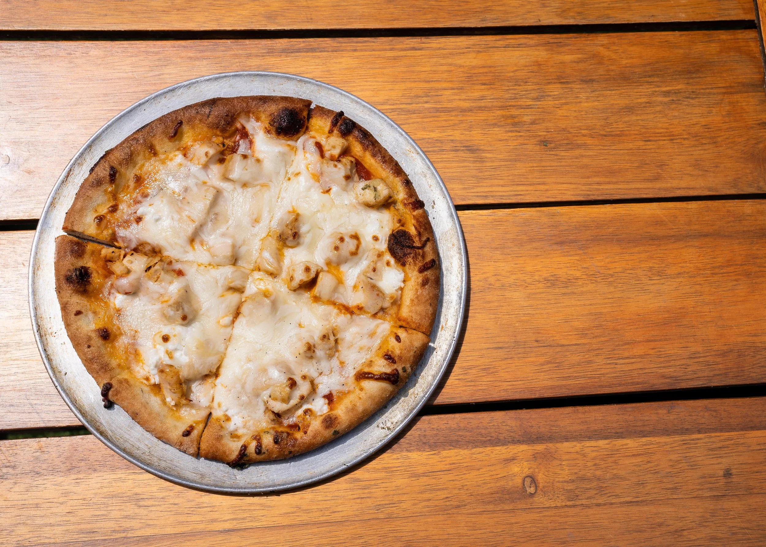 Fort Brewery Pizza - Wine - Music