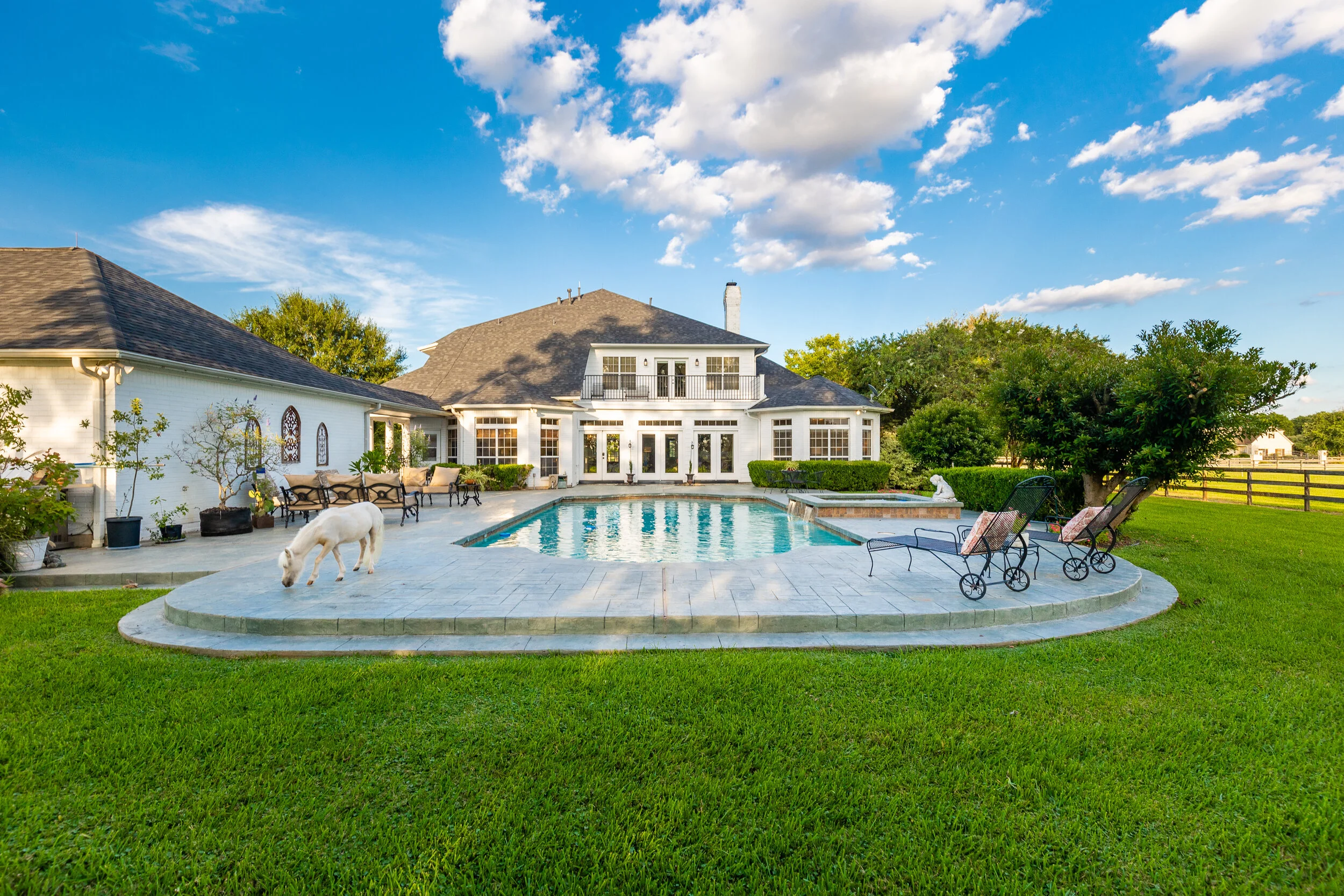 ProReal Media - Modern Real Estate Photo & Video