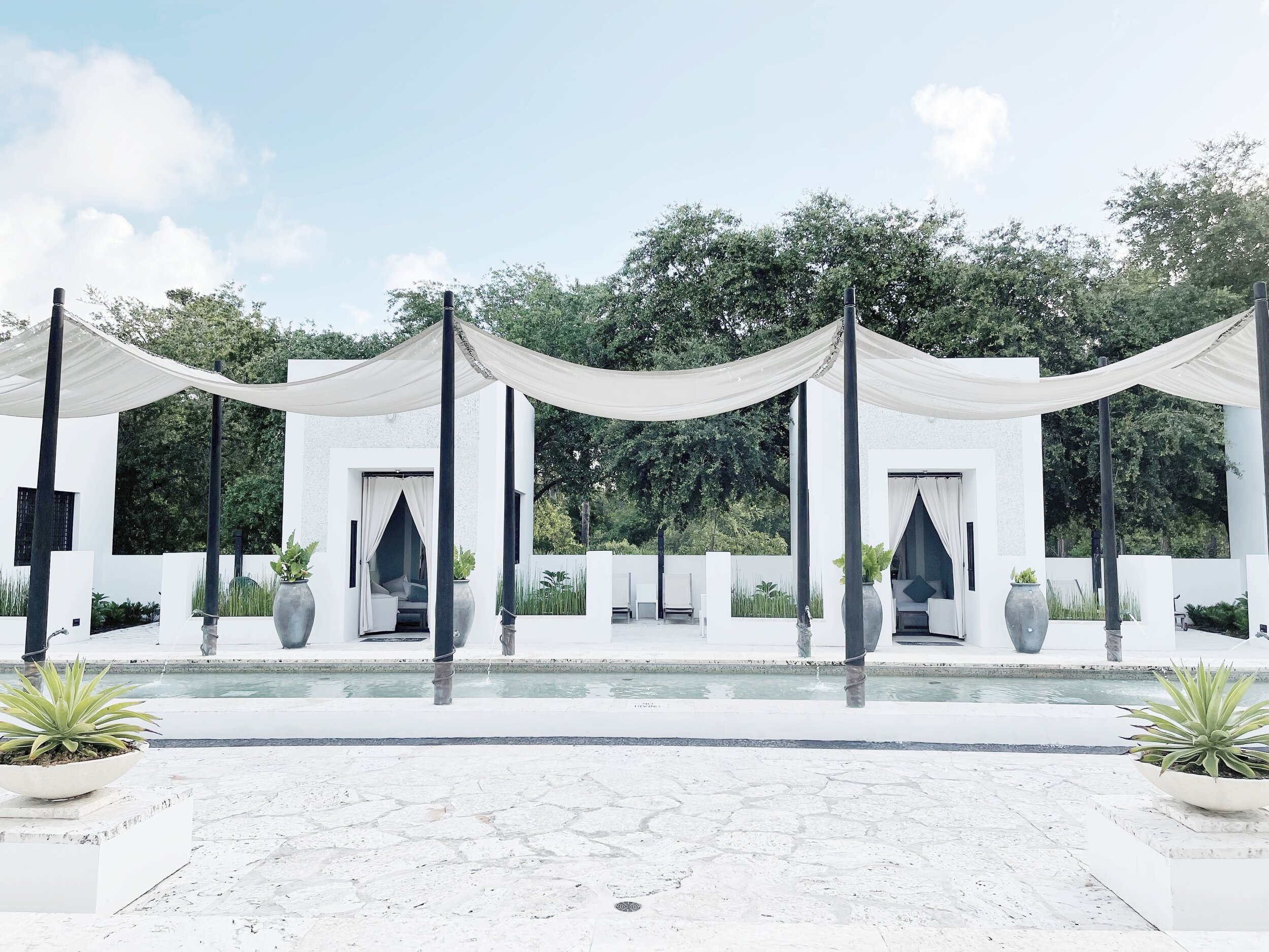 CALIZA — KHOURY VOGT ARCHITECTS