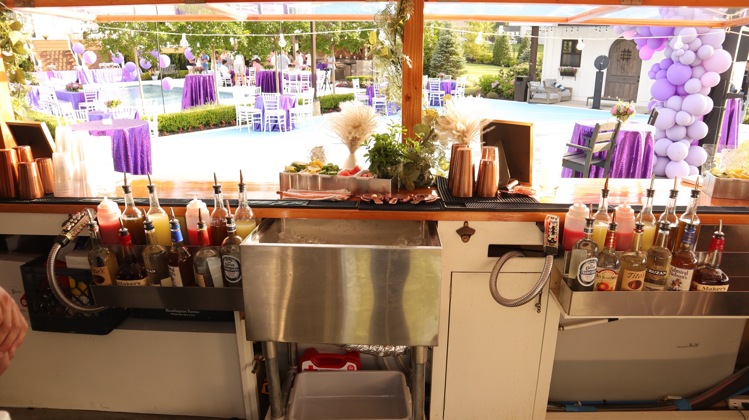 Lady Magnolia — The Wander Bar Co. Mobile Bar