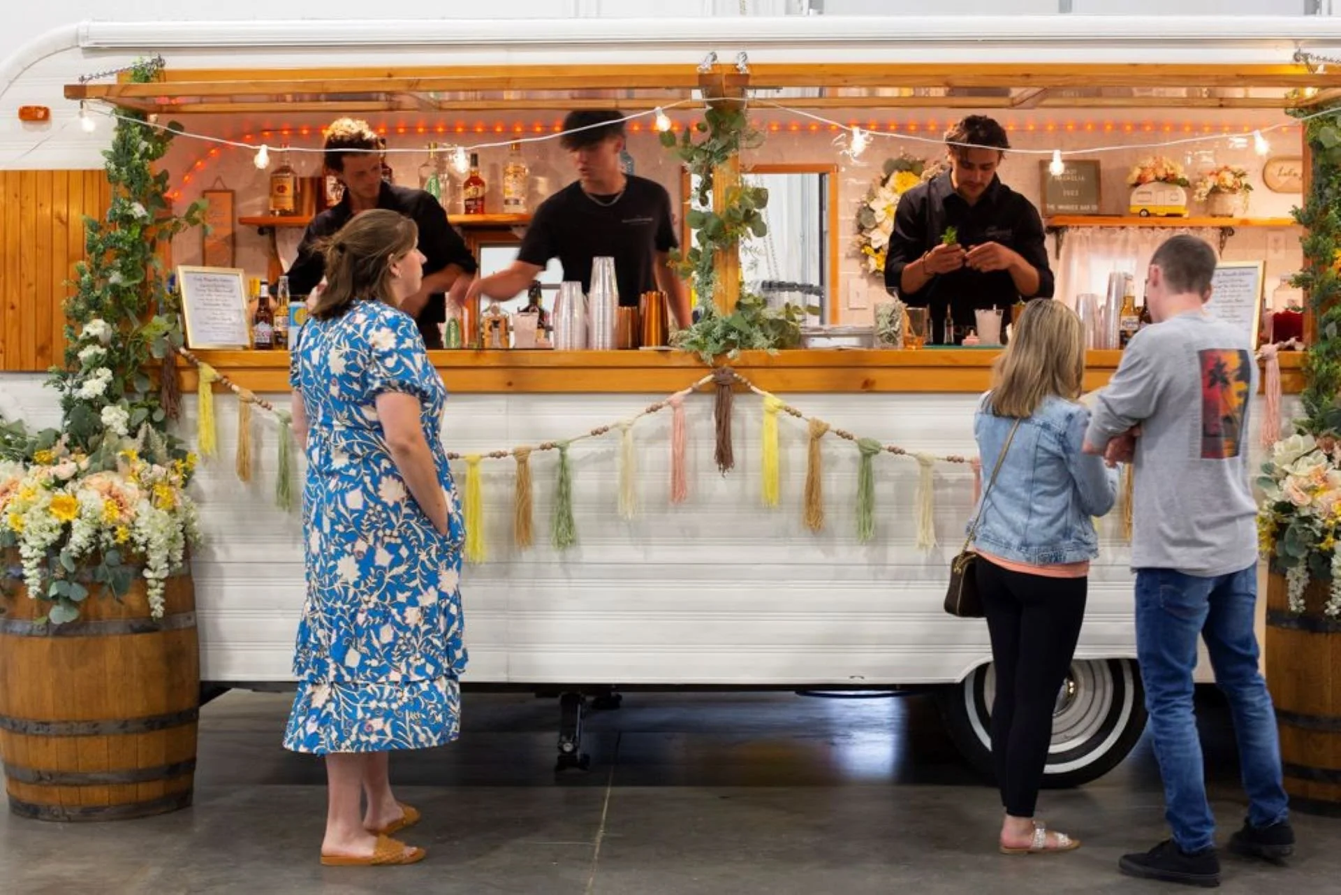 Lady Magnolia — The Wander Bar Co. Mobile Bar