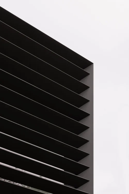 Glass House | Ardo - New Norm