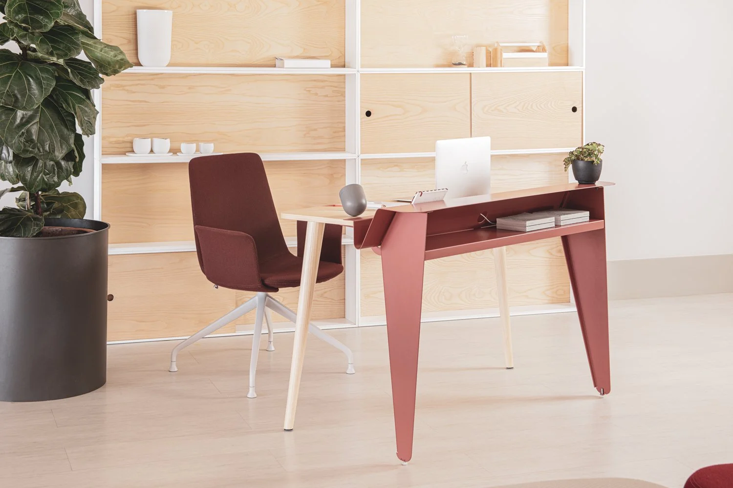 PIANO desk — TEIXEIRA DESIGN STUDIO