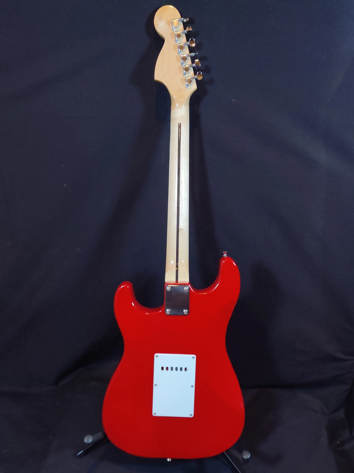 Leo Jaymz- Dark Red Double Cut Guitar/ Two Humbuckers/Fully set up ...
