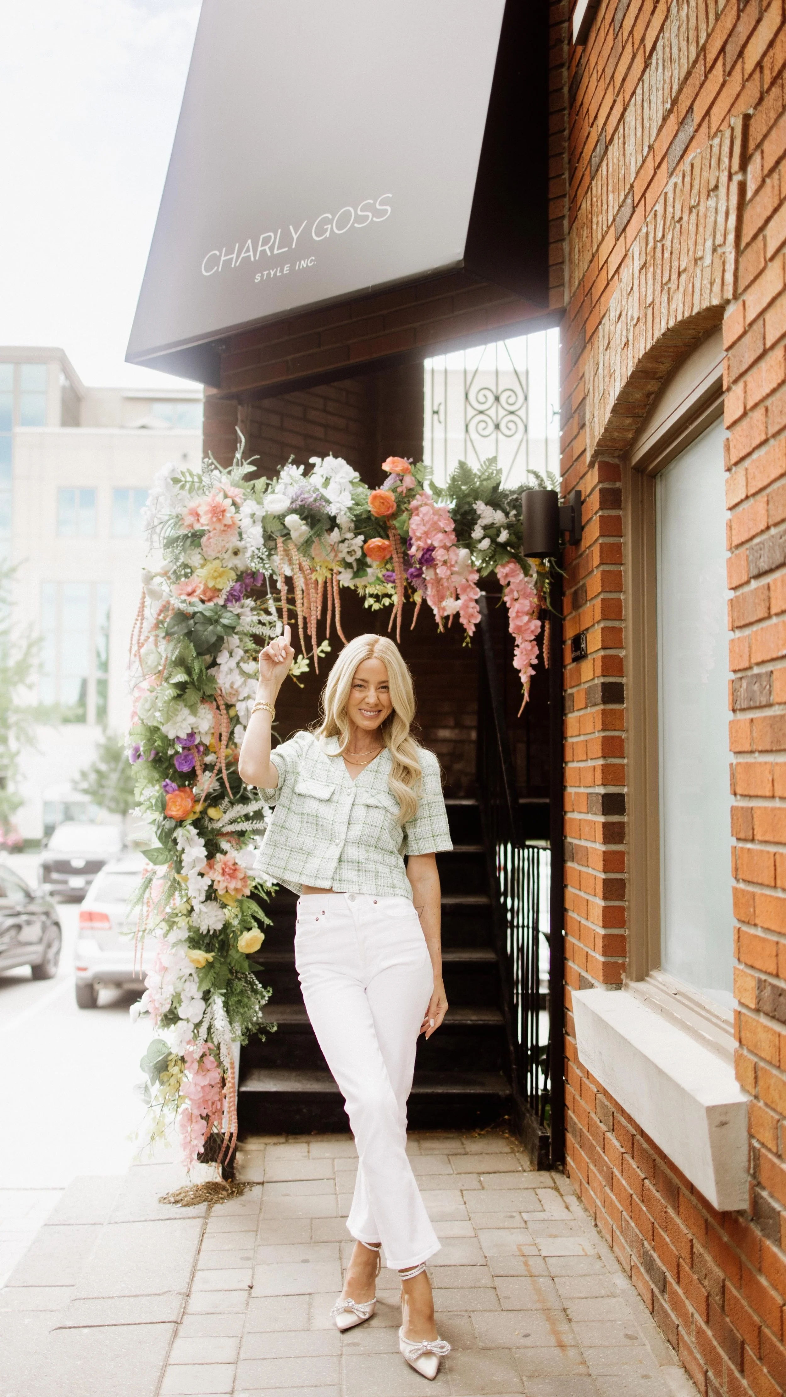 Digital Guides — Charly Goss