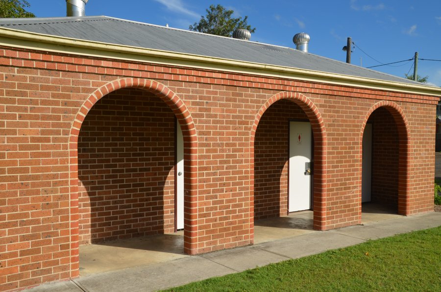 Lincoln Ellenborough Brick — Complete Lintels Building Supplies